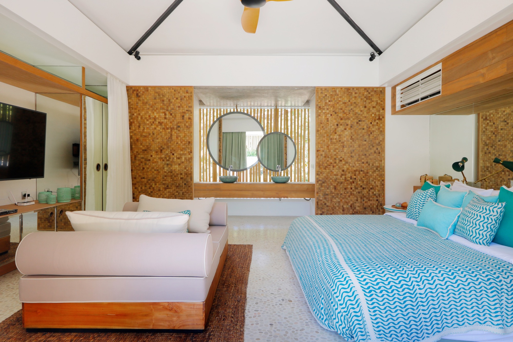 Gallery of Seascape Lembongan / Word of Mouth House - 41