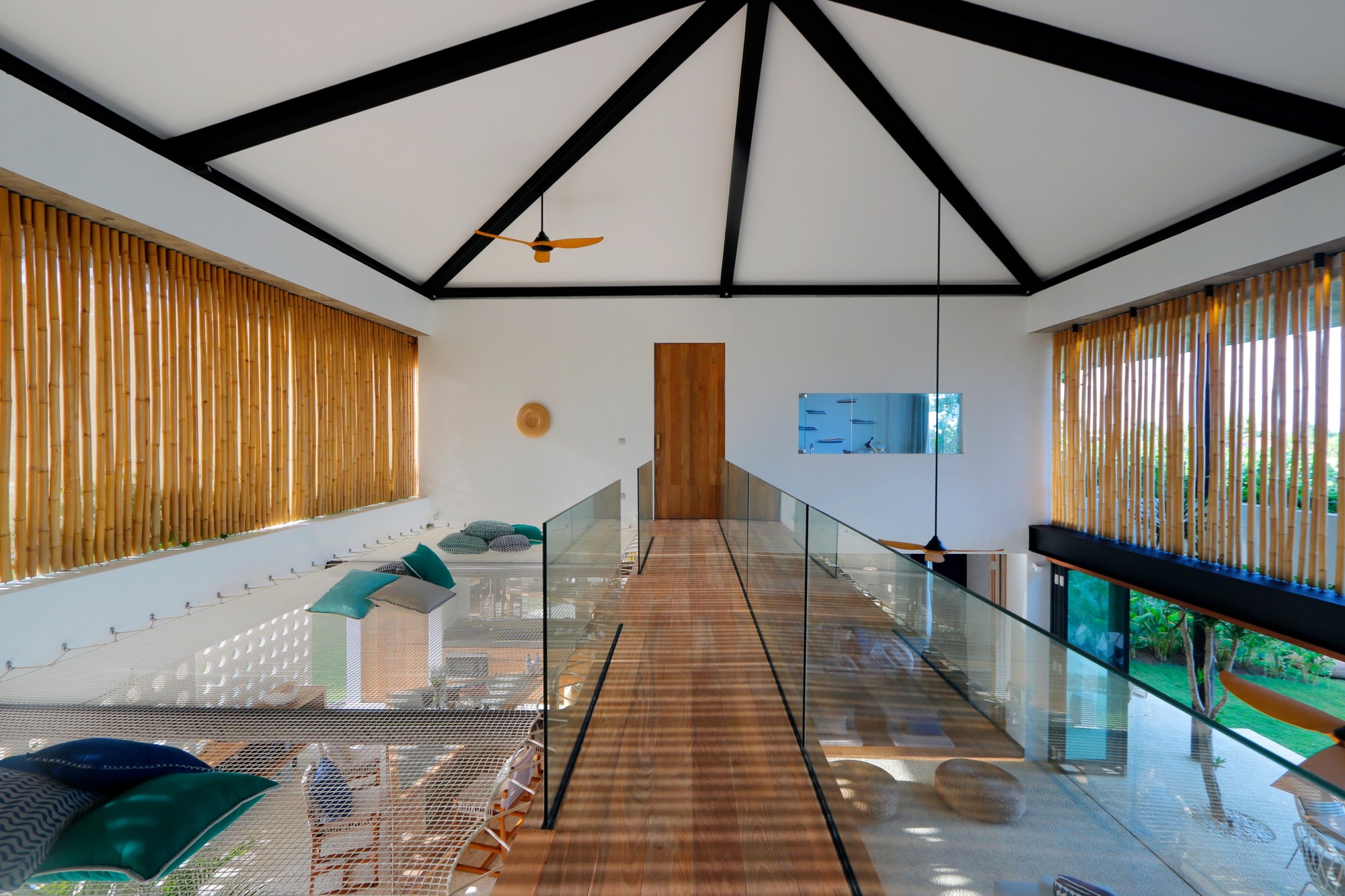Gallery of Seascape Lembongan / Word of Mouth House - 32