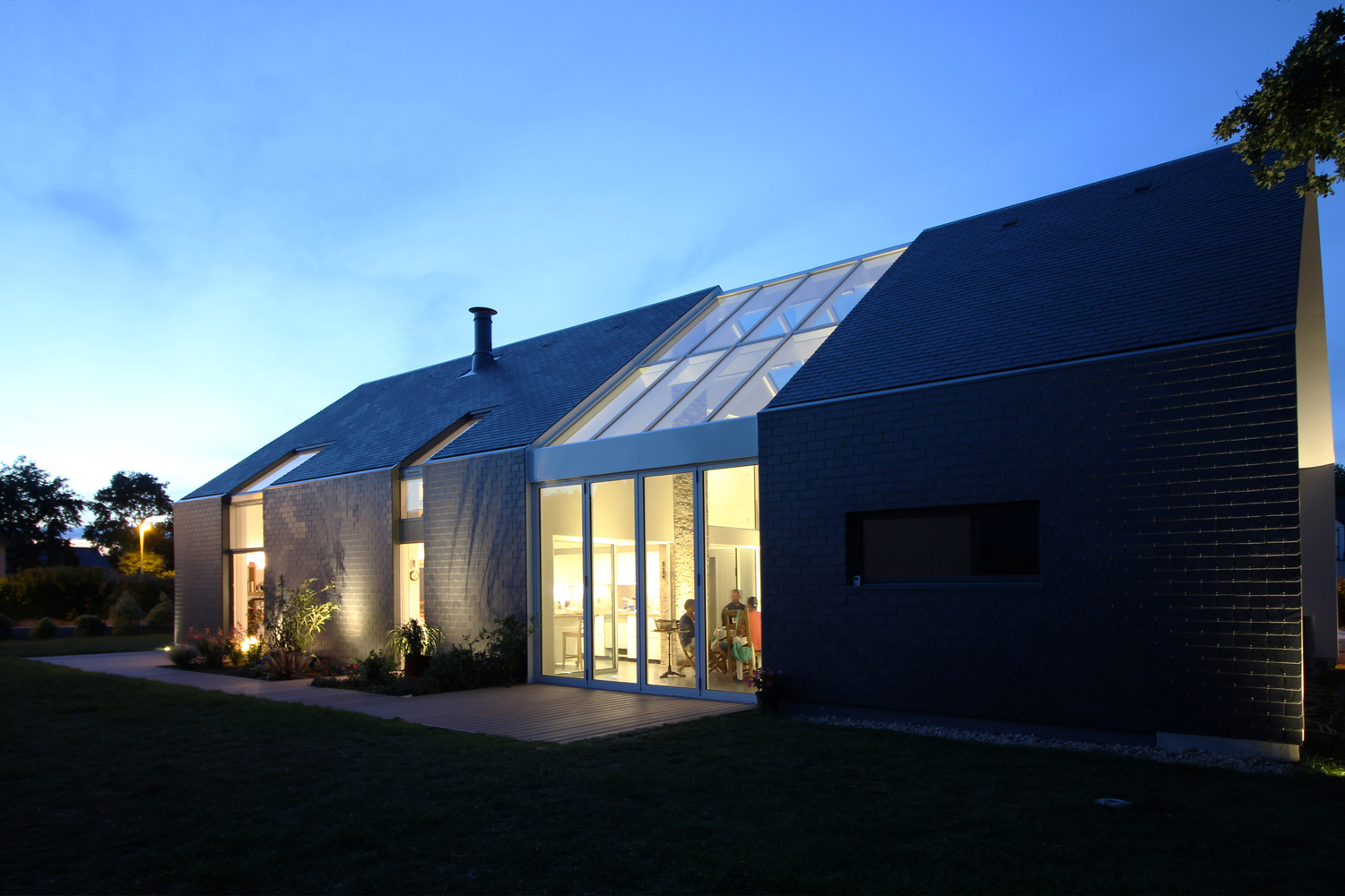 Galeria de Casa Bioclimática 'Longère' / INDY ARCHITECTES - 4