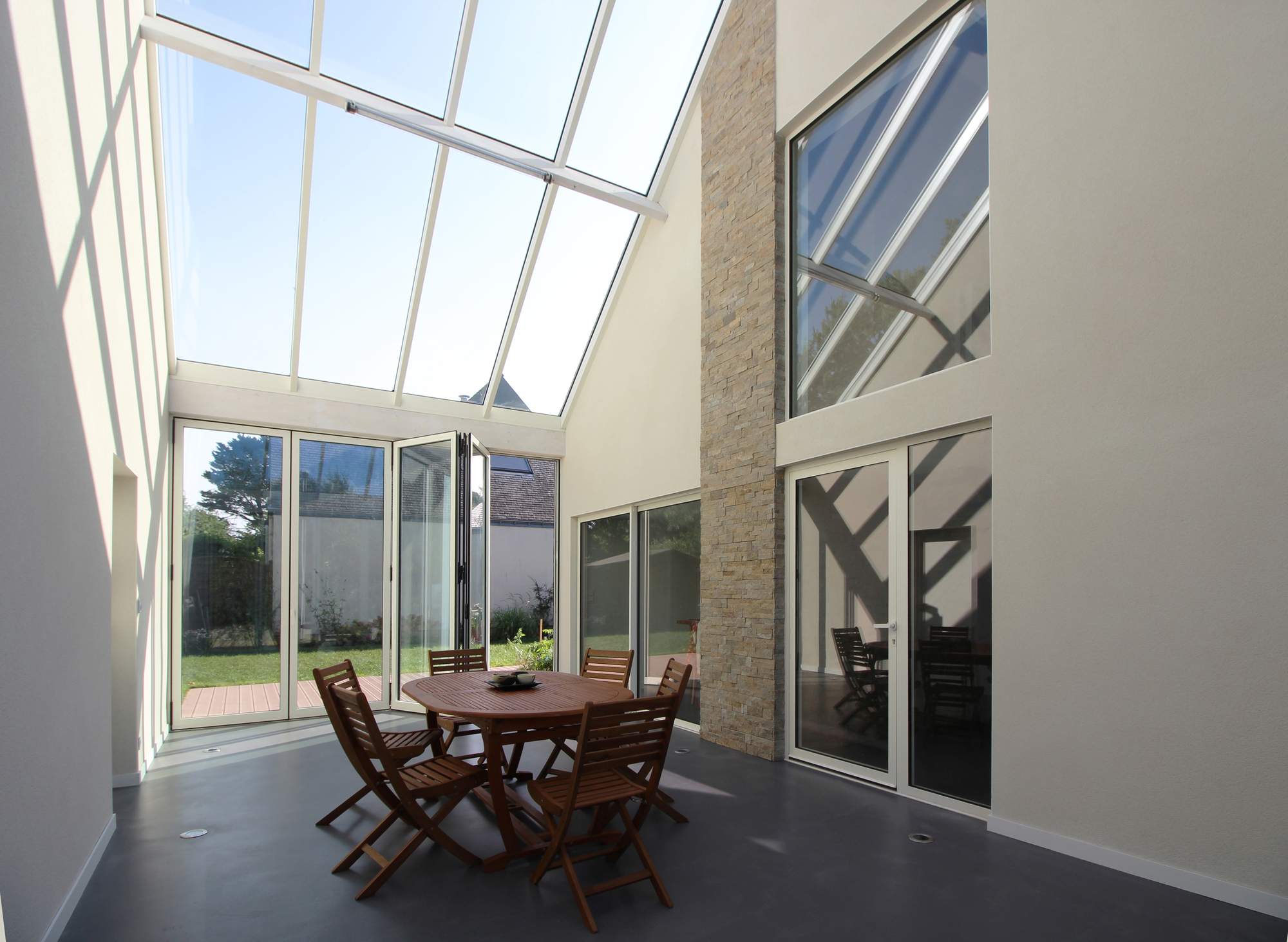 Galeria de Casa Bioclimática 'Longère' / INDY ARCHITECTES - 3