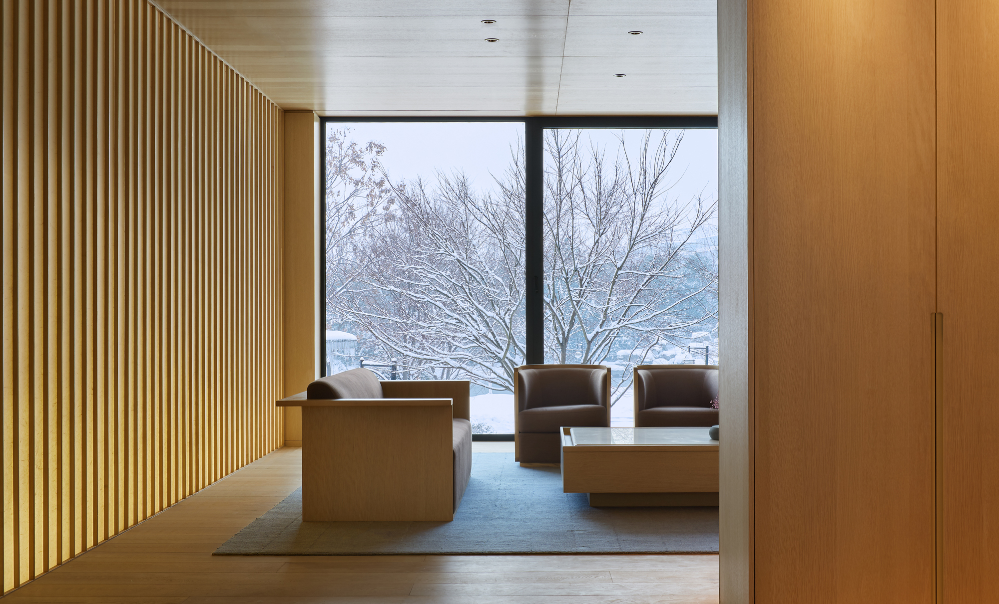 Gallery of From Winter to Spring Clubhouse / Shanghai Hip-Pop Design ...