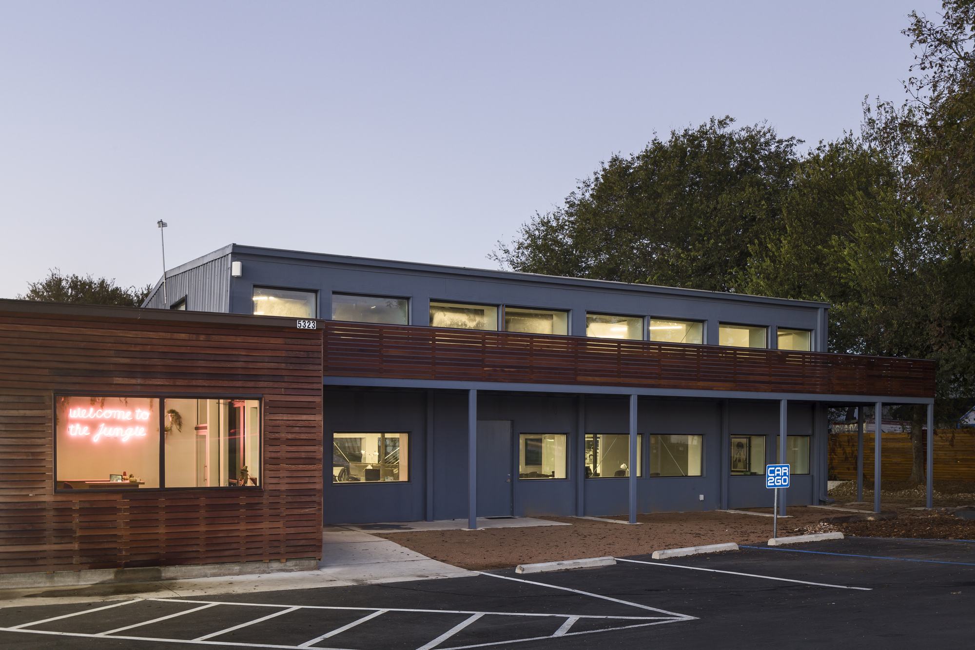 Gallery of ATX Factory / Mark Odom Studio - 6