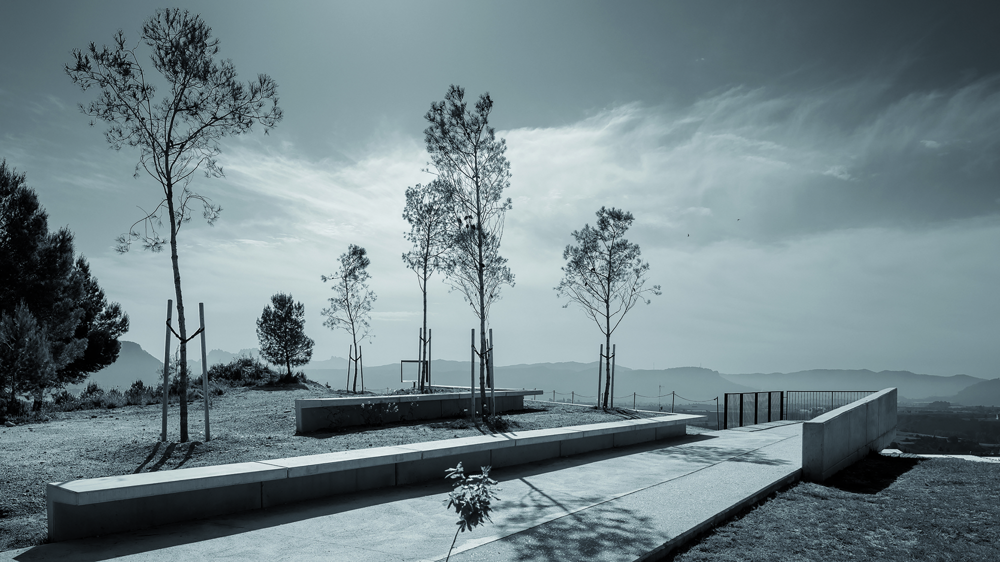 Gallery of Lookout Path at the Old Gypsum Mines / Batlleiroig - 3