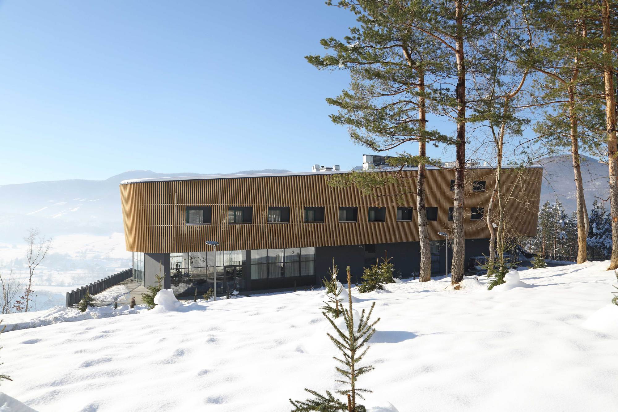 Galería de Galería del Hotel M / Ahaknap + Saaha - 8