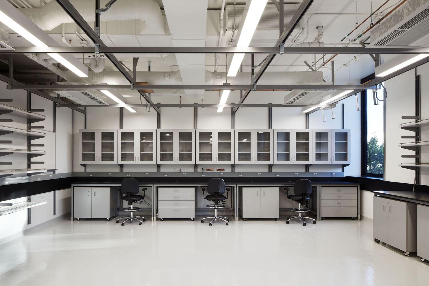 Gallery of UBC Quantum Matter Institute / PUBLIC Architecture ...