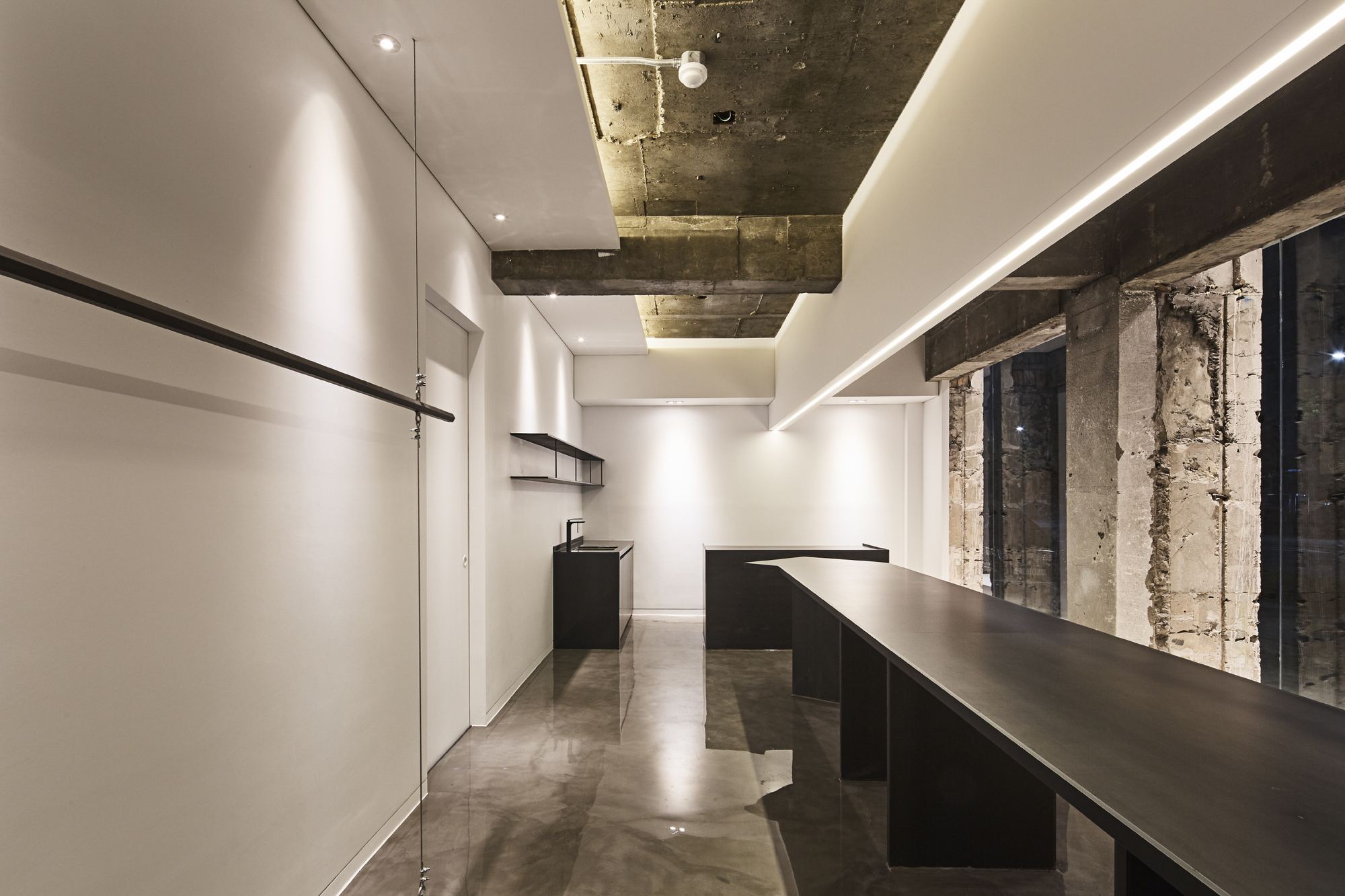 Gallery of Apparel B / void design office - 29