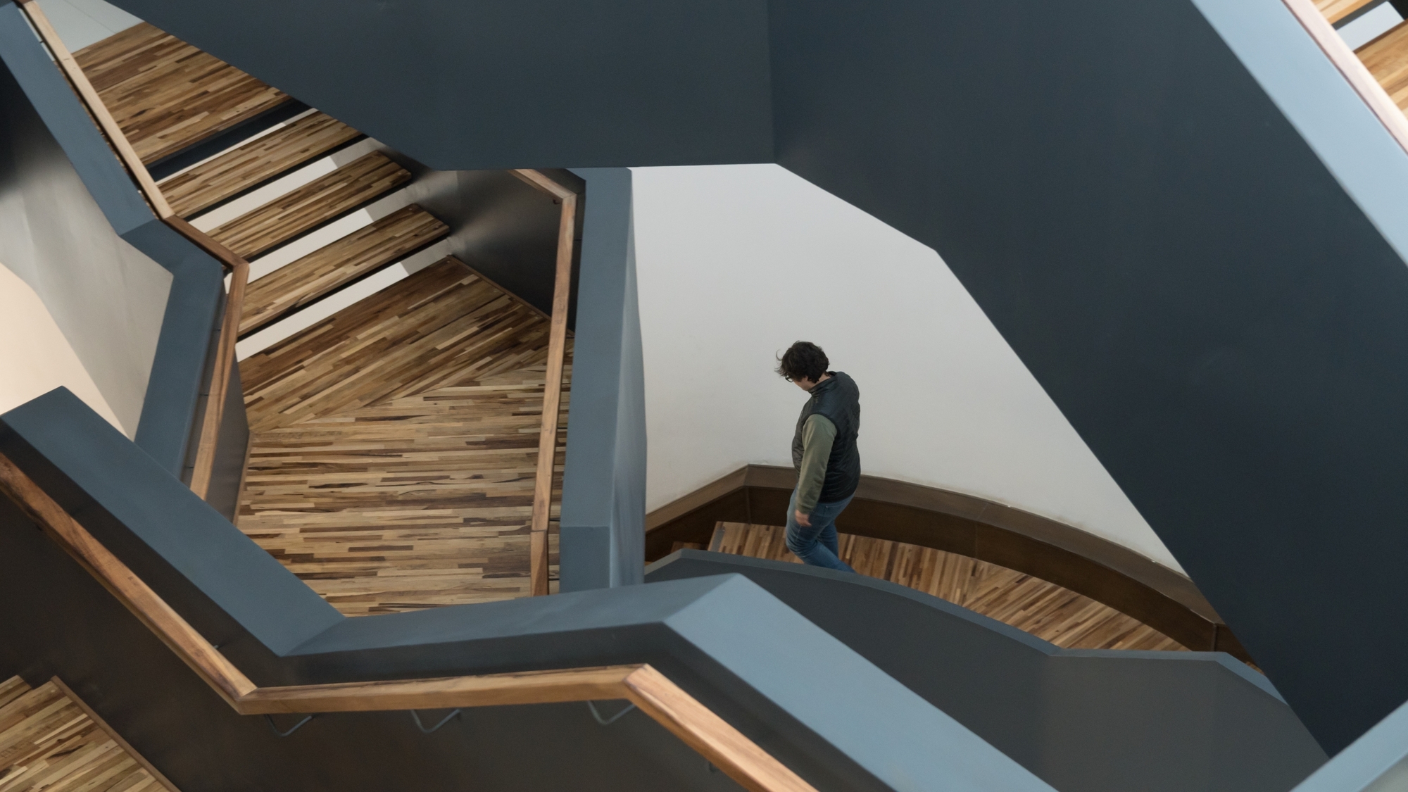 Gallery of K41 Office Building / ÇaArquitectura - 11