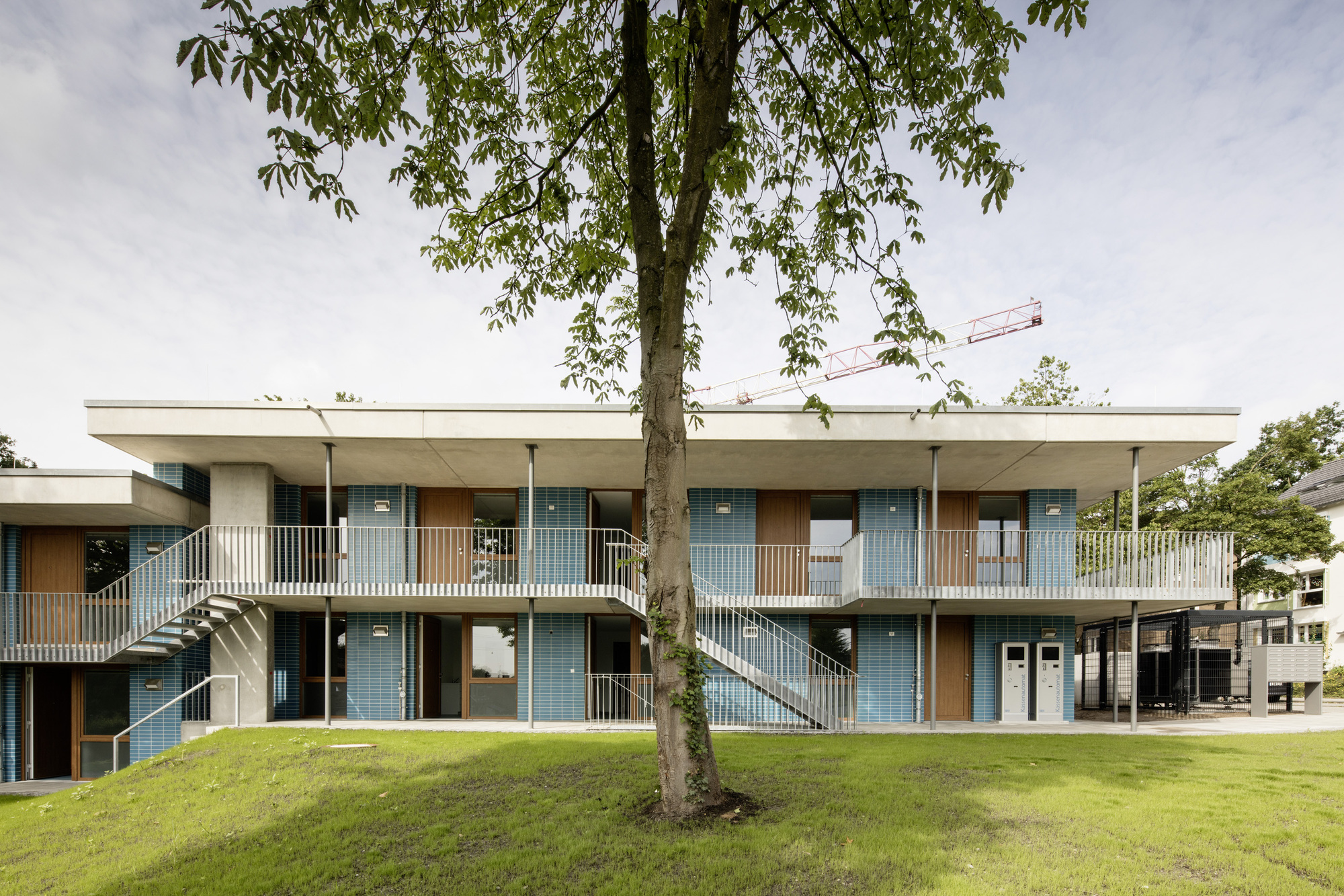 Galería de Refugio para personas sin hogar / RKW Architektur + - 10