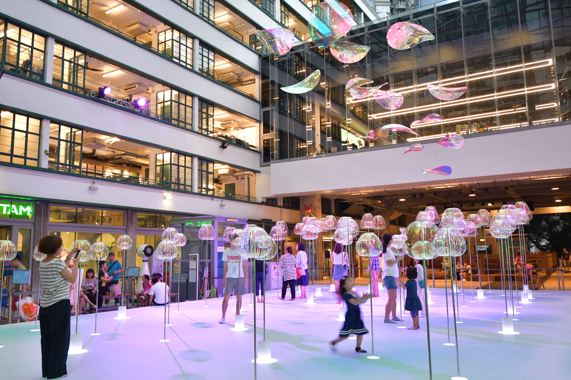 Gallery of Cuddle Bubble / AaaM Architects - 33