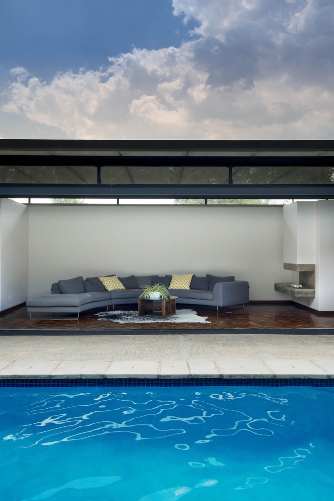 Gallery of Link House / Strey Architects and Associates - 7