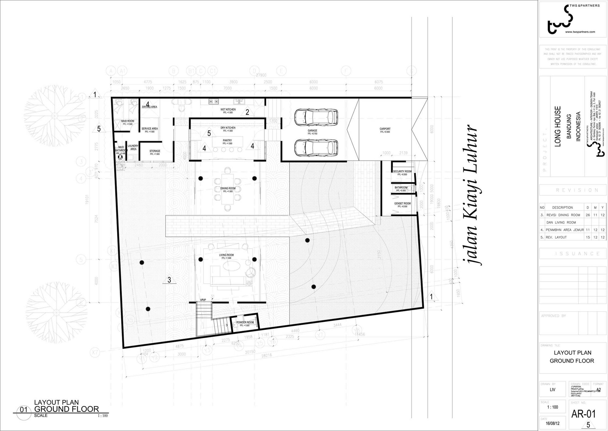 Gallery of Long House / TWS & Partners - 11