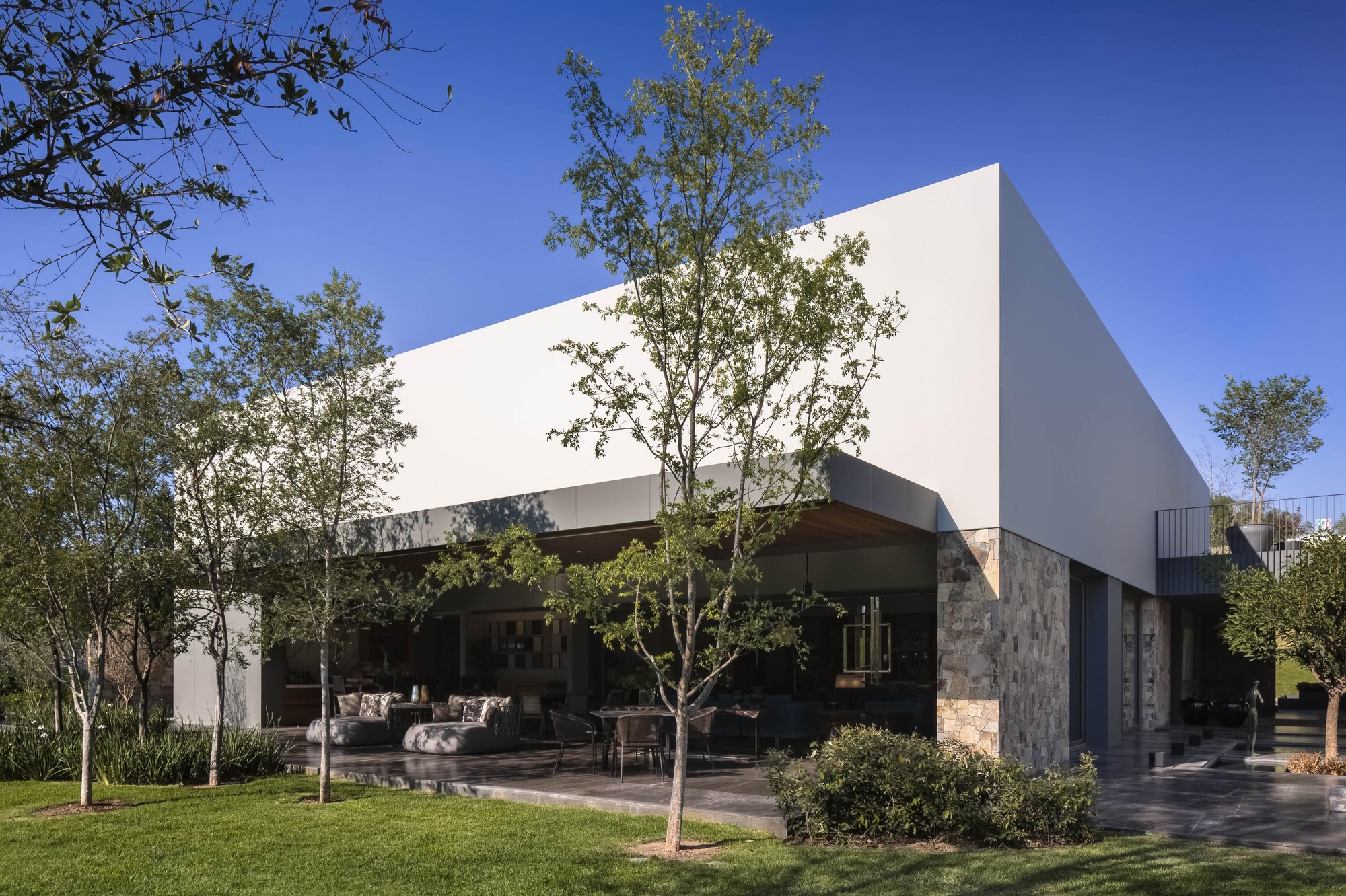 Gallery of AP House / ELÍAS RIZO ARQUITECTOS - 9