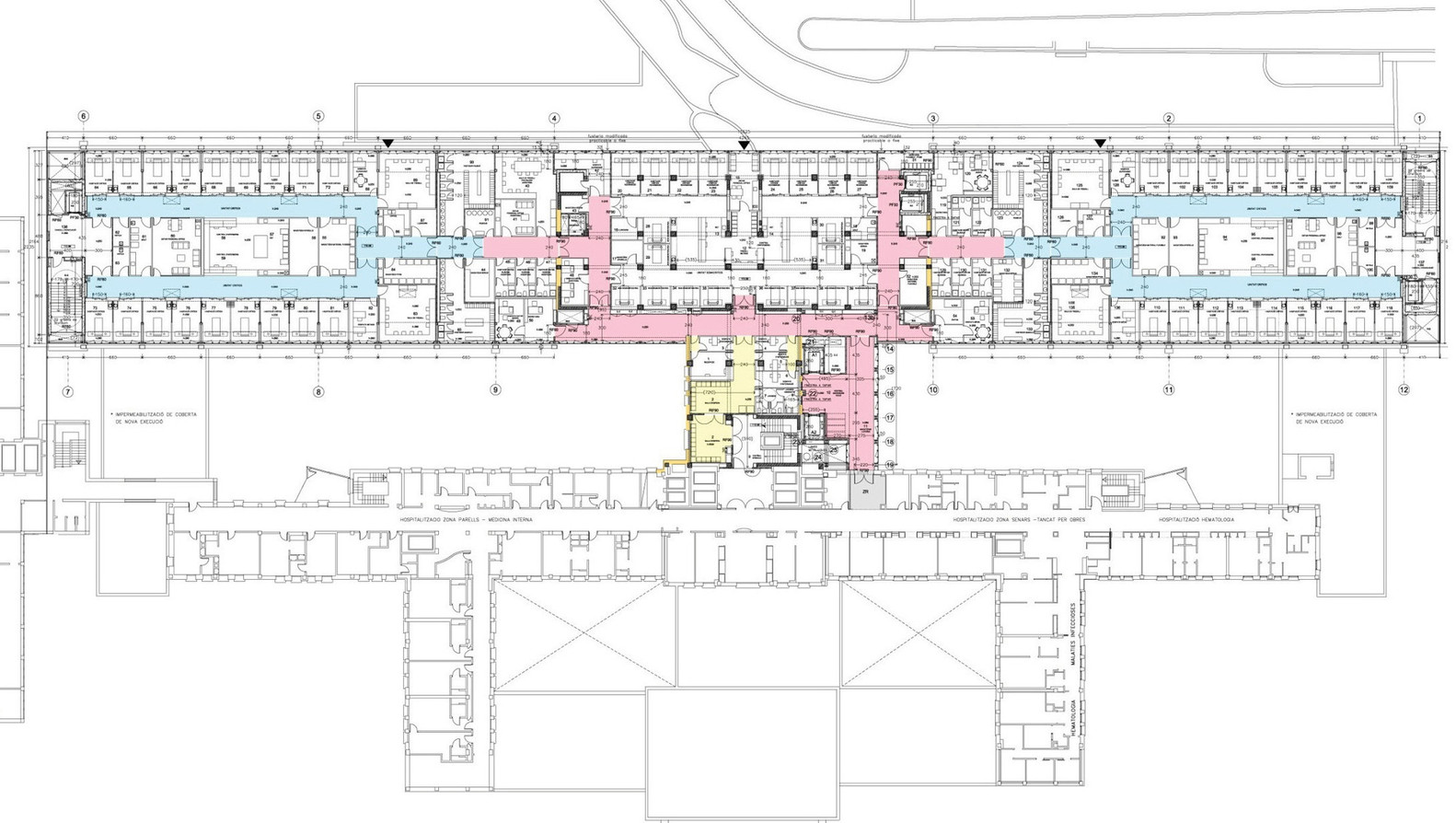 Gallery of Hospitals and Health Centers: 50 Floor Plan Examples - 15