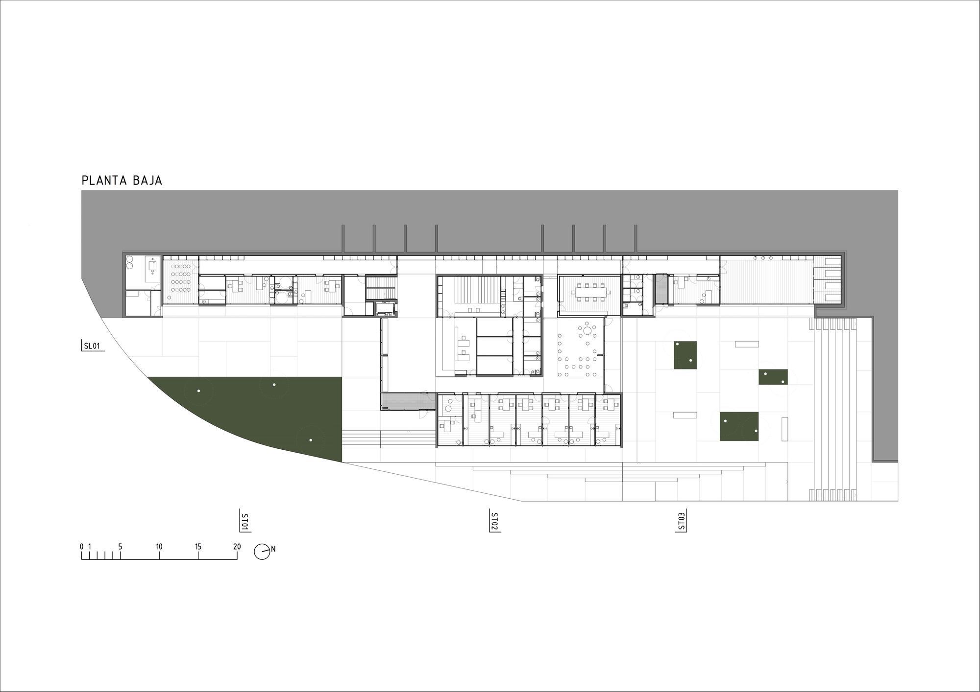 Gallery of Hospitals and Health Centers: 50 Floor Plan Examples - 37