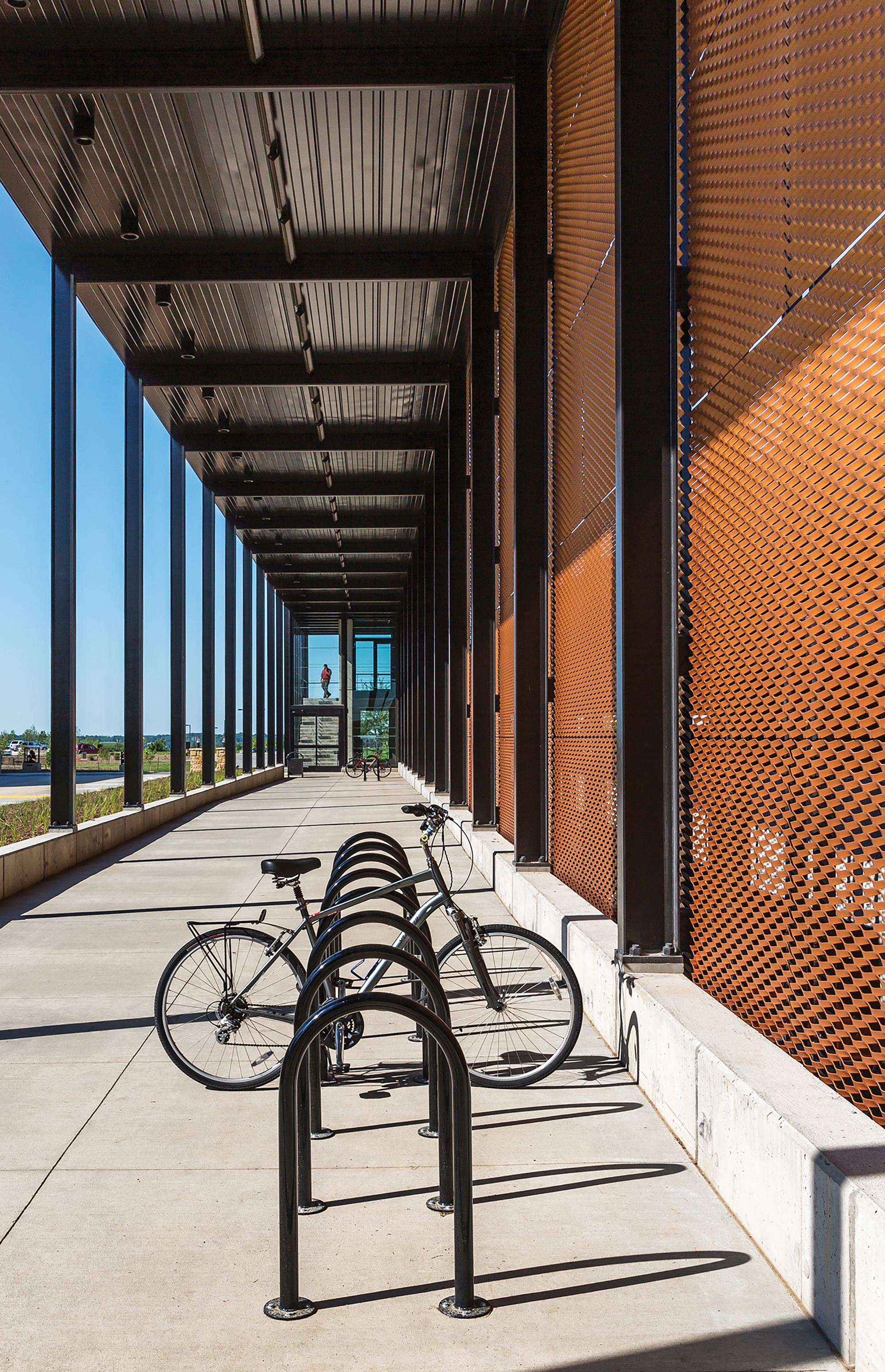 Gallery of Corporate Campus Parking Facility / substance - 4