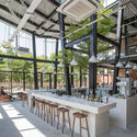 43 Factory Coffee Roaster / 85 Design | ArchDaily