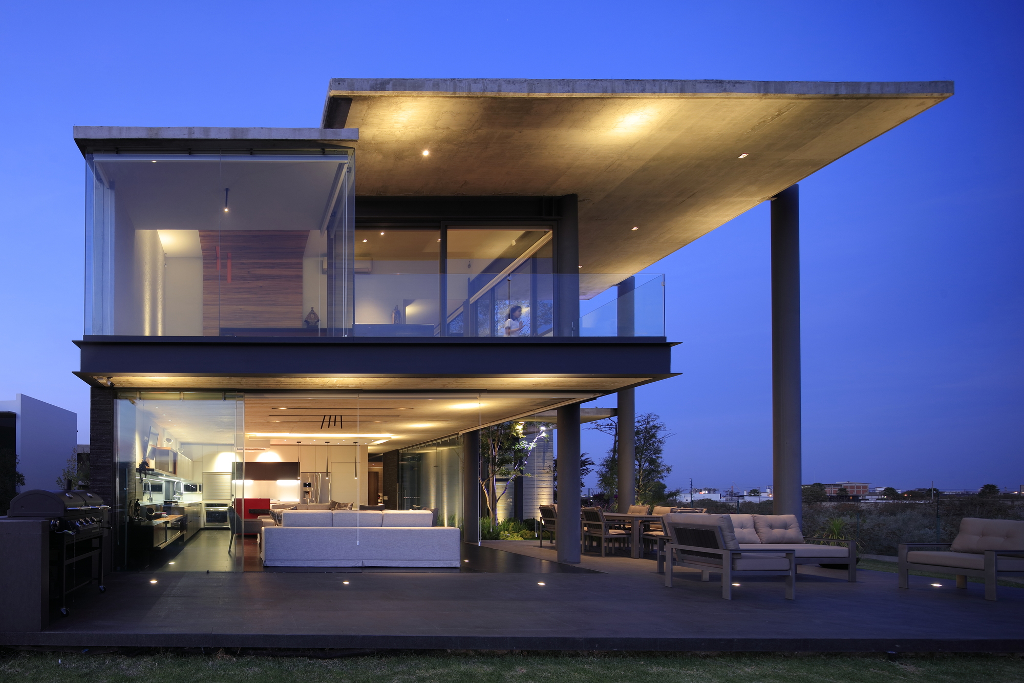 Galería de Casa Campo Lago / Echauri Morales Arquitectos - 5