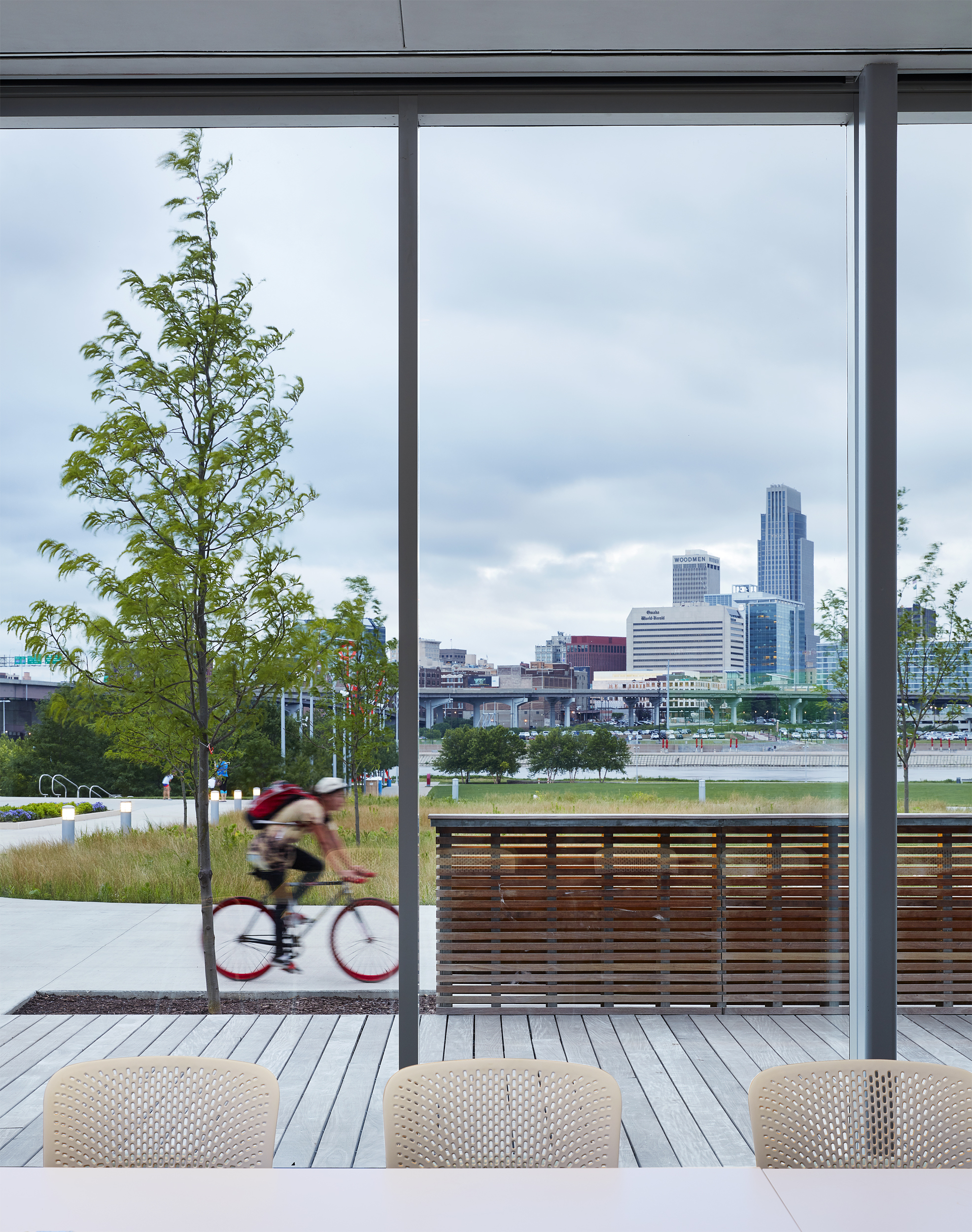 Gallery of River's Edge Pavillion / Alley Poyner Macchietto ...