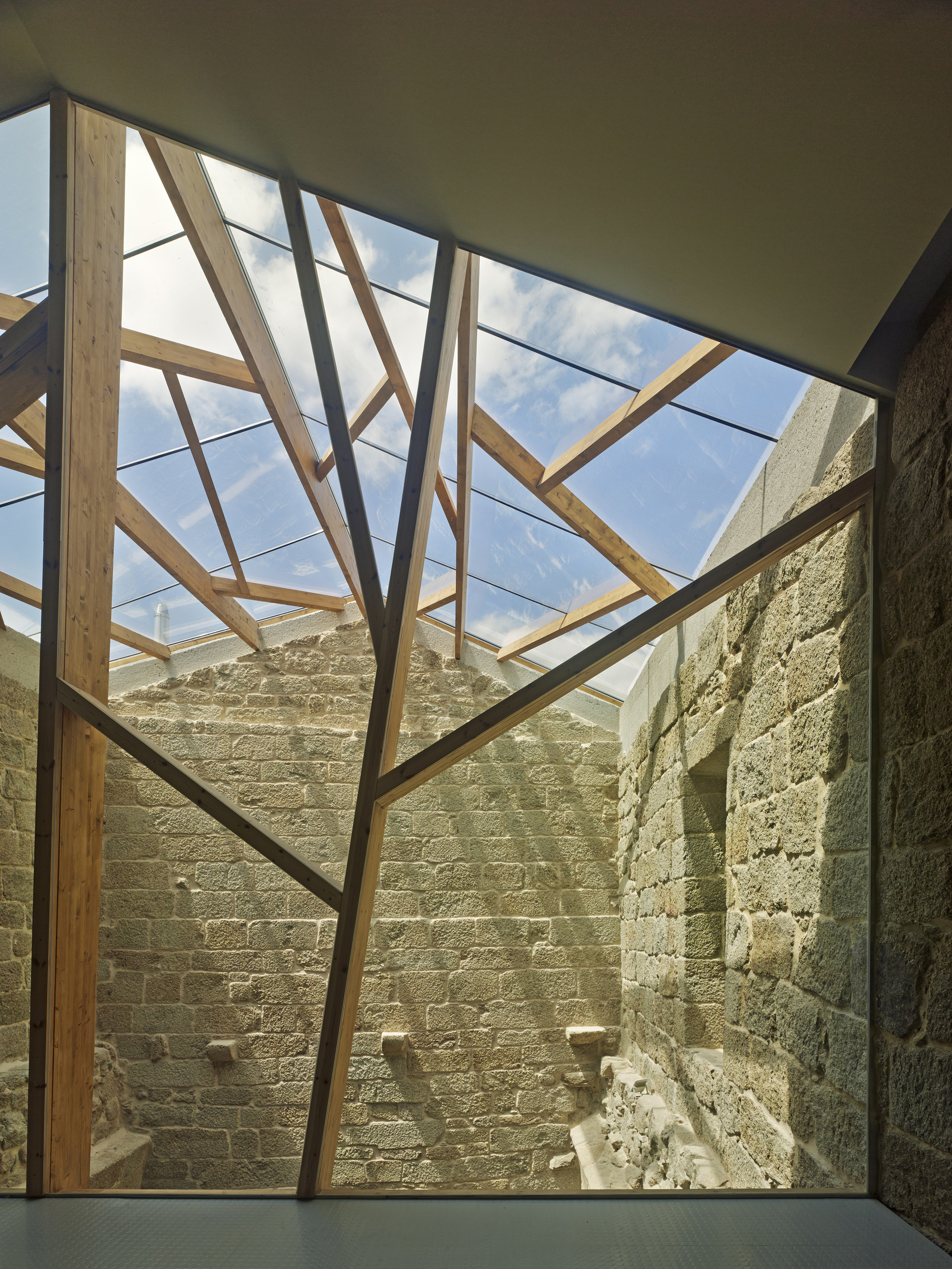 Gallery of Refurbishment of the Lateral Building of the Monastery of ...