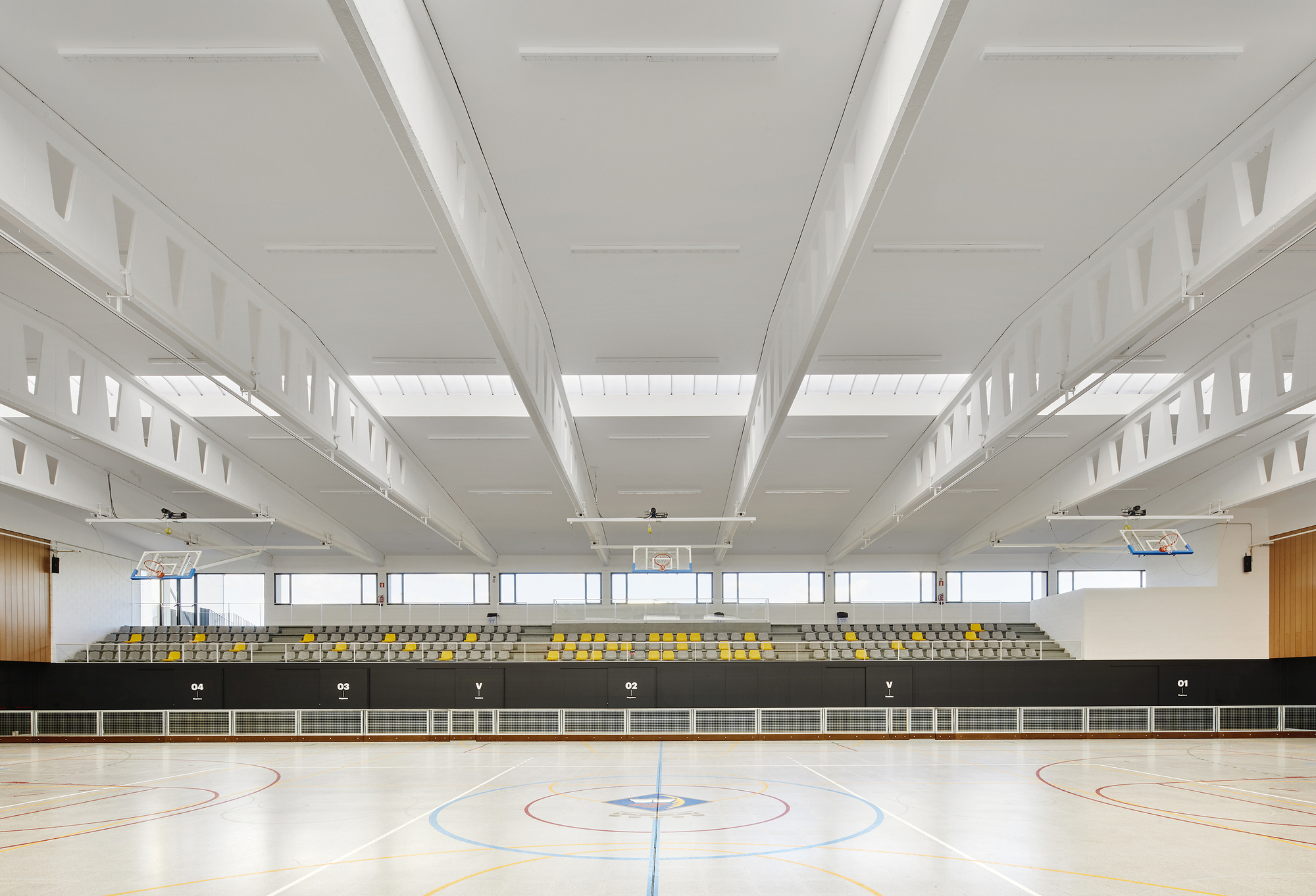 Gallery of Municipal Sports Pavilion of Vila-Seca / NAM Arquitectura - 7