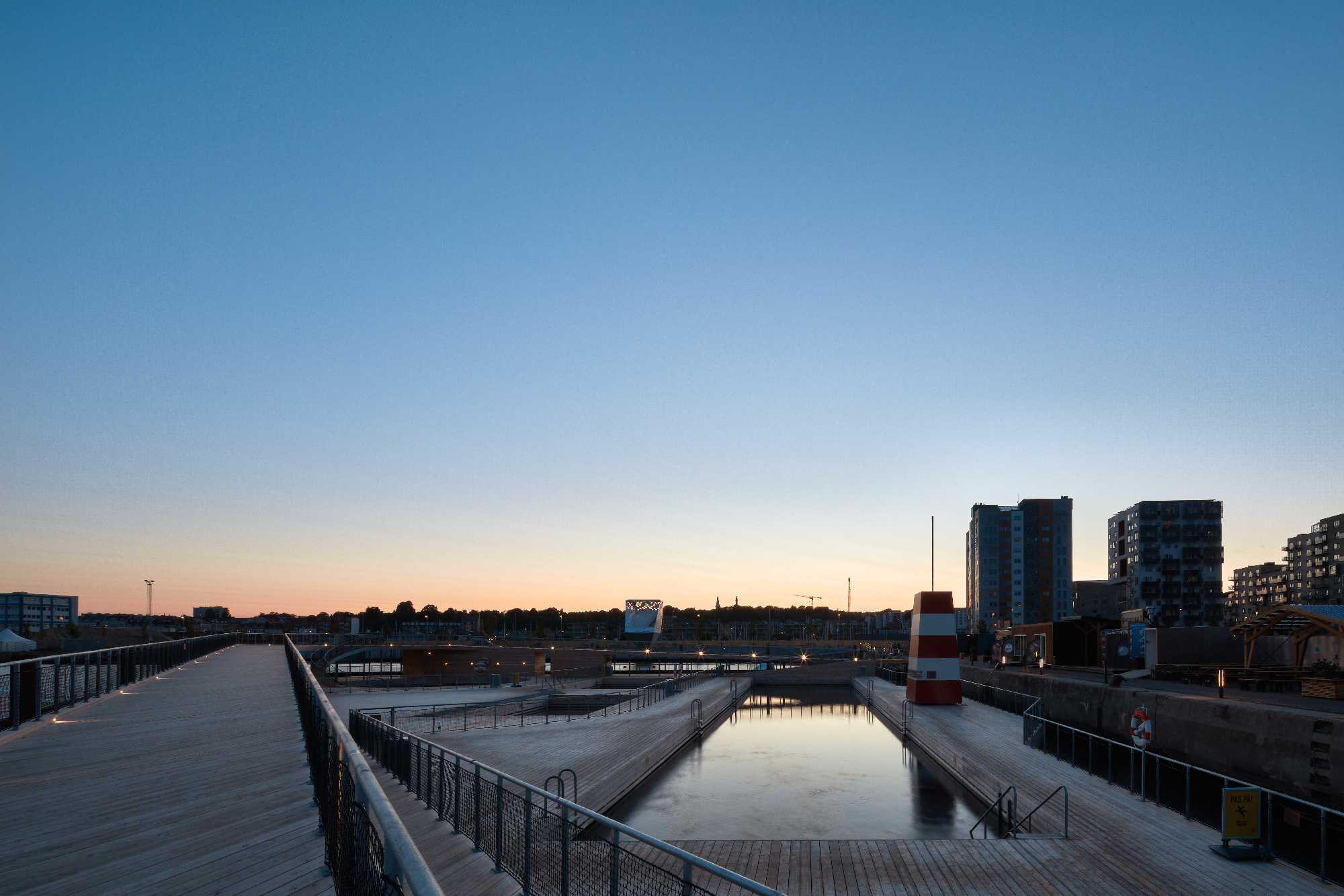 Gallery of Aarhus Harbor Bath / BIG - 18