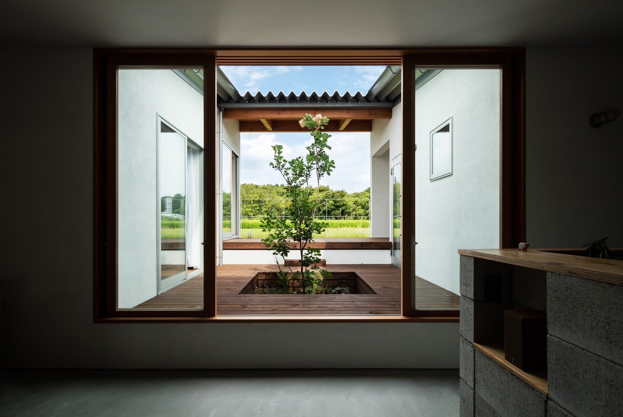 Gallery of House in Mita / Horibe Associates - 4