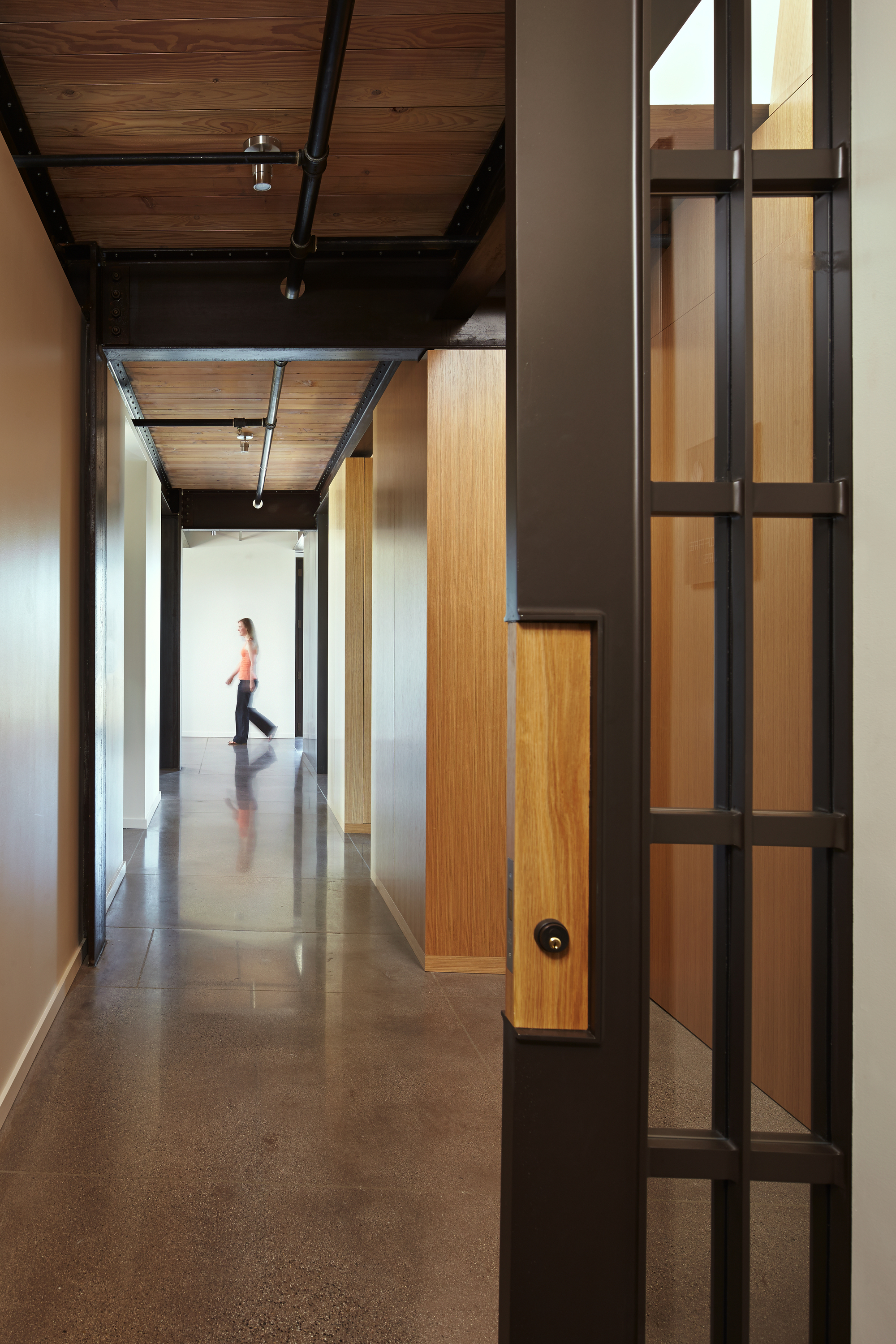 Gallery of 325 Westlake / Graham Baba Architects - 12