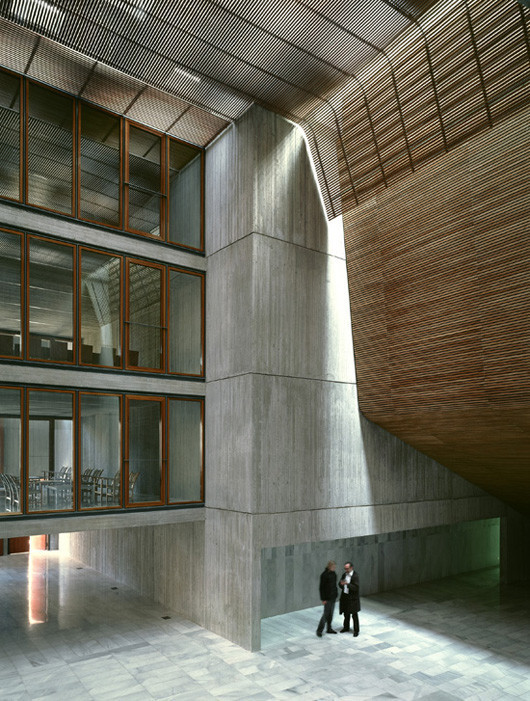 Gallery of Cultural Centers: 50 Examples in Plan and Section - 82