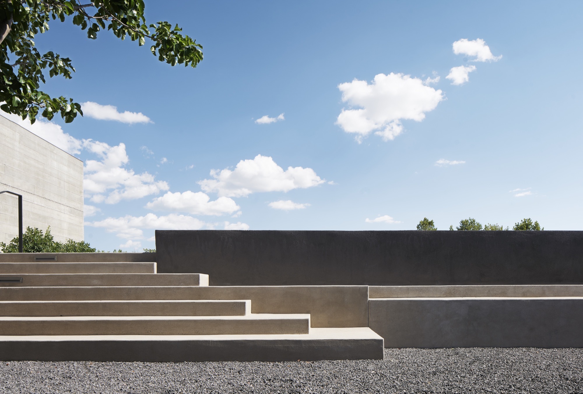 Gallery of Sundial House / Specht Architects - 19