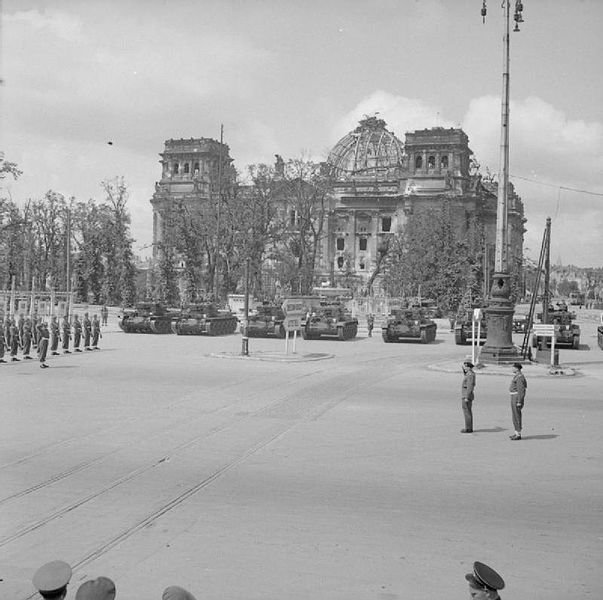 Gallery of How Cities have Rebuilt from the Ashes - 3
