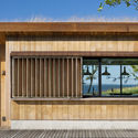 Peconic House / Mapos | ArchDaily