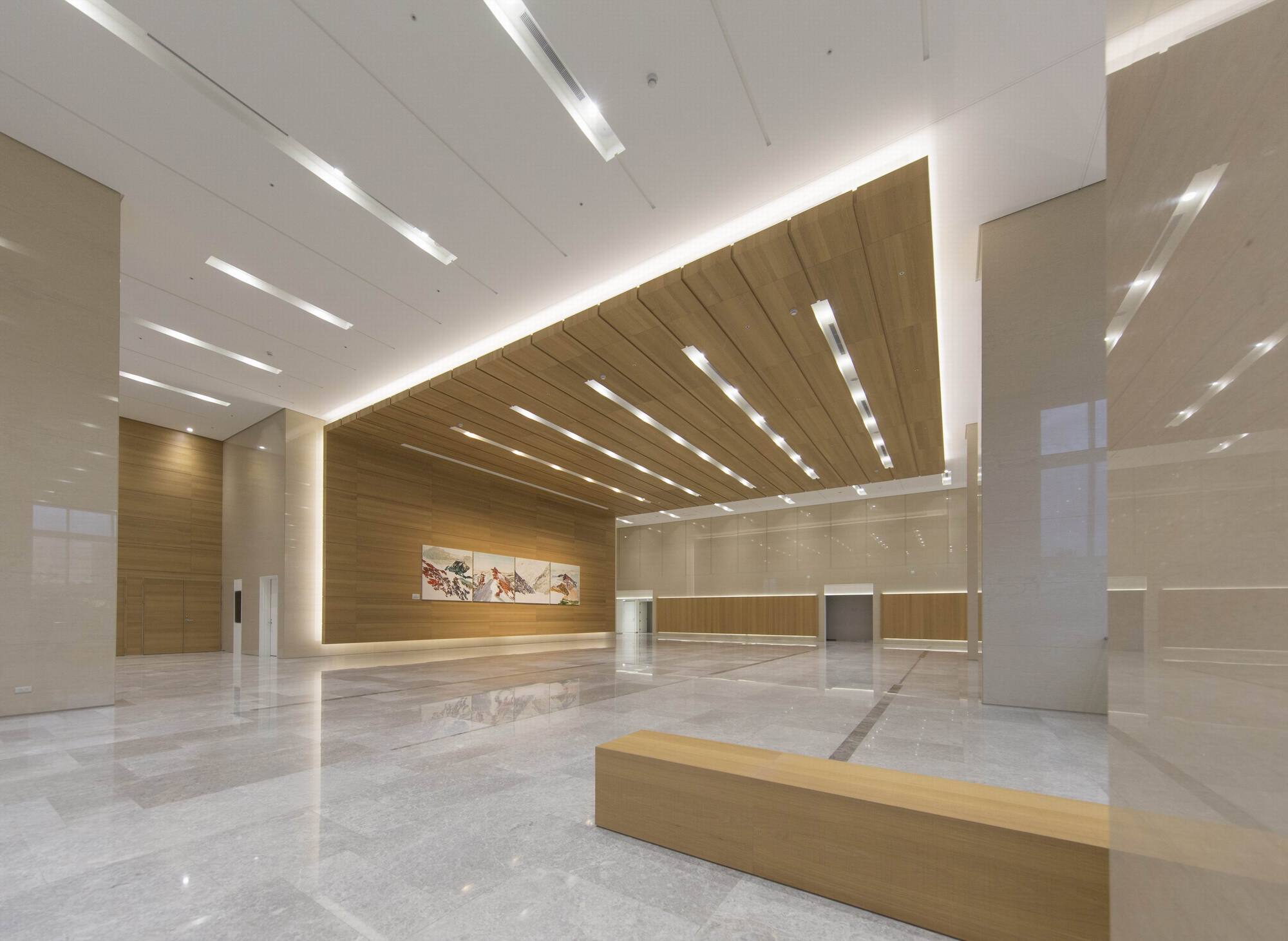 Gallery of E.SUN Bank / JJP Architects & Planners - 5