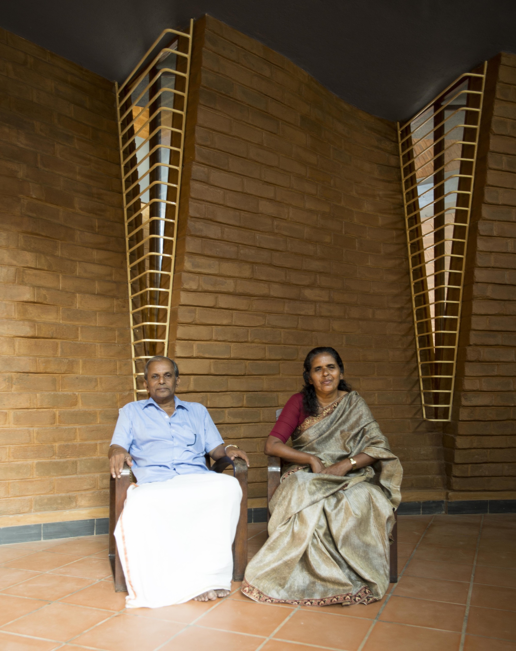 Gallery of Kurian Philip Residence / Wallmakers - 13