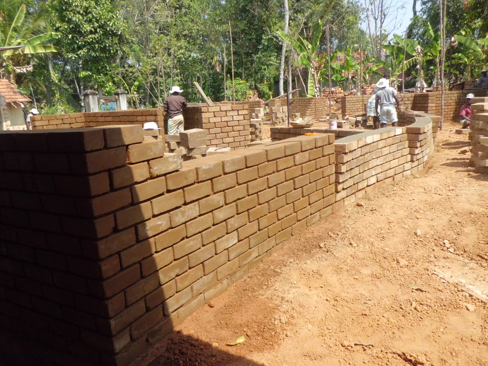 Gallery of Kurian Philip Residence / Wallmakers - 8