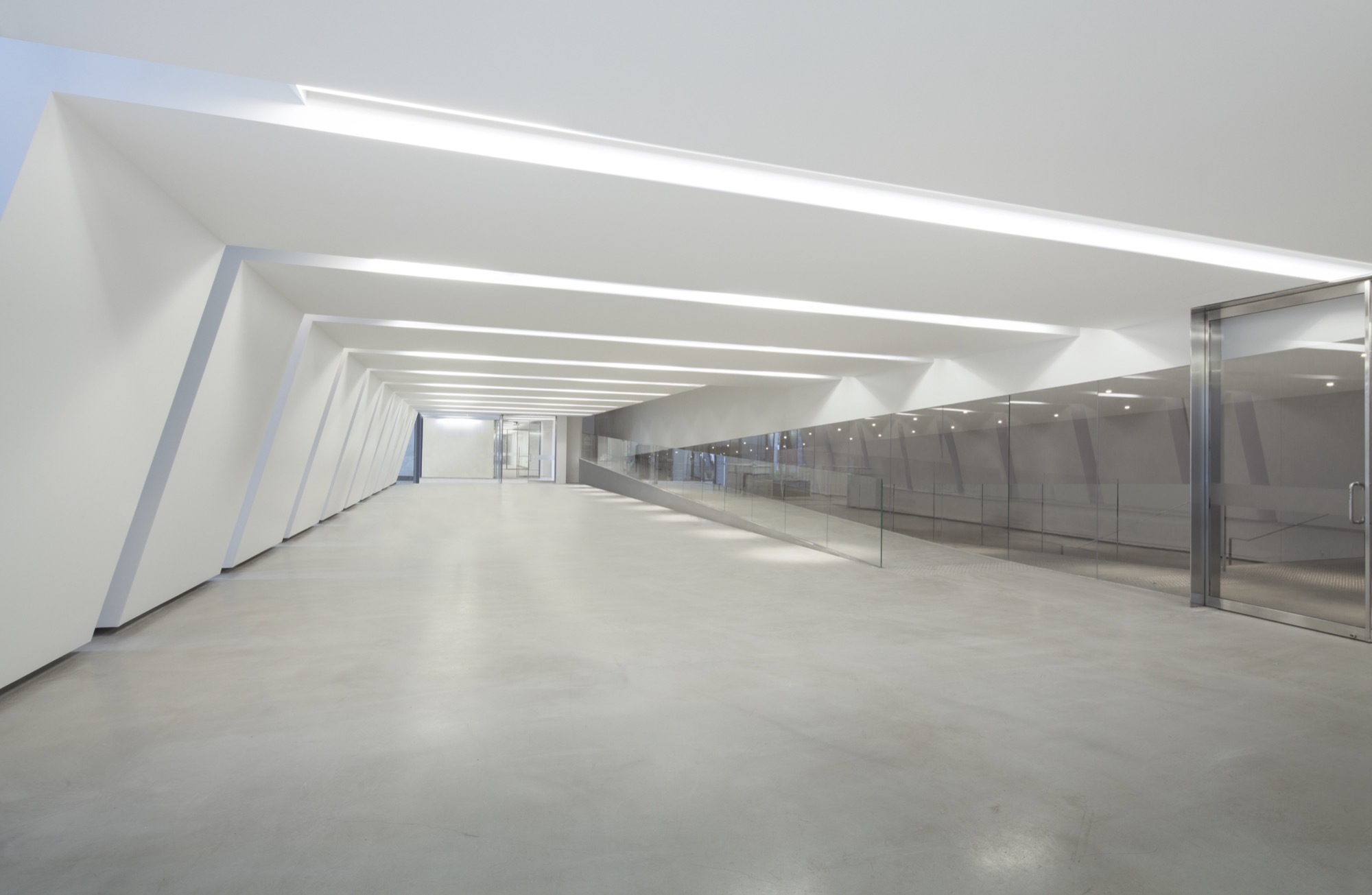 Gallery of Fort York National Historic Site Visitor Centre / Patkau ...