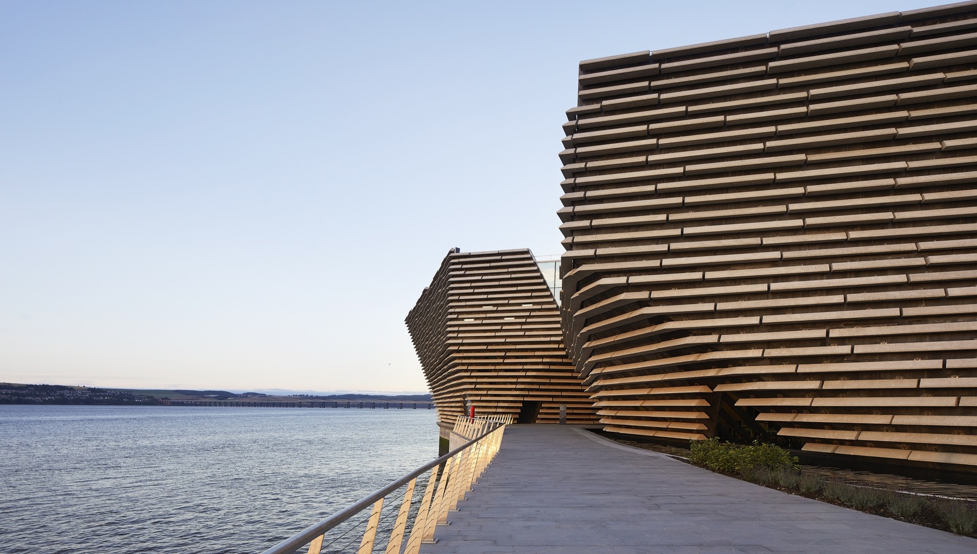 Gallery of V&A Dundee / Kengo Kuma & Associates - 23