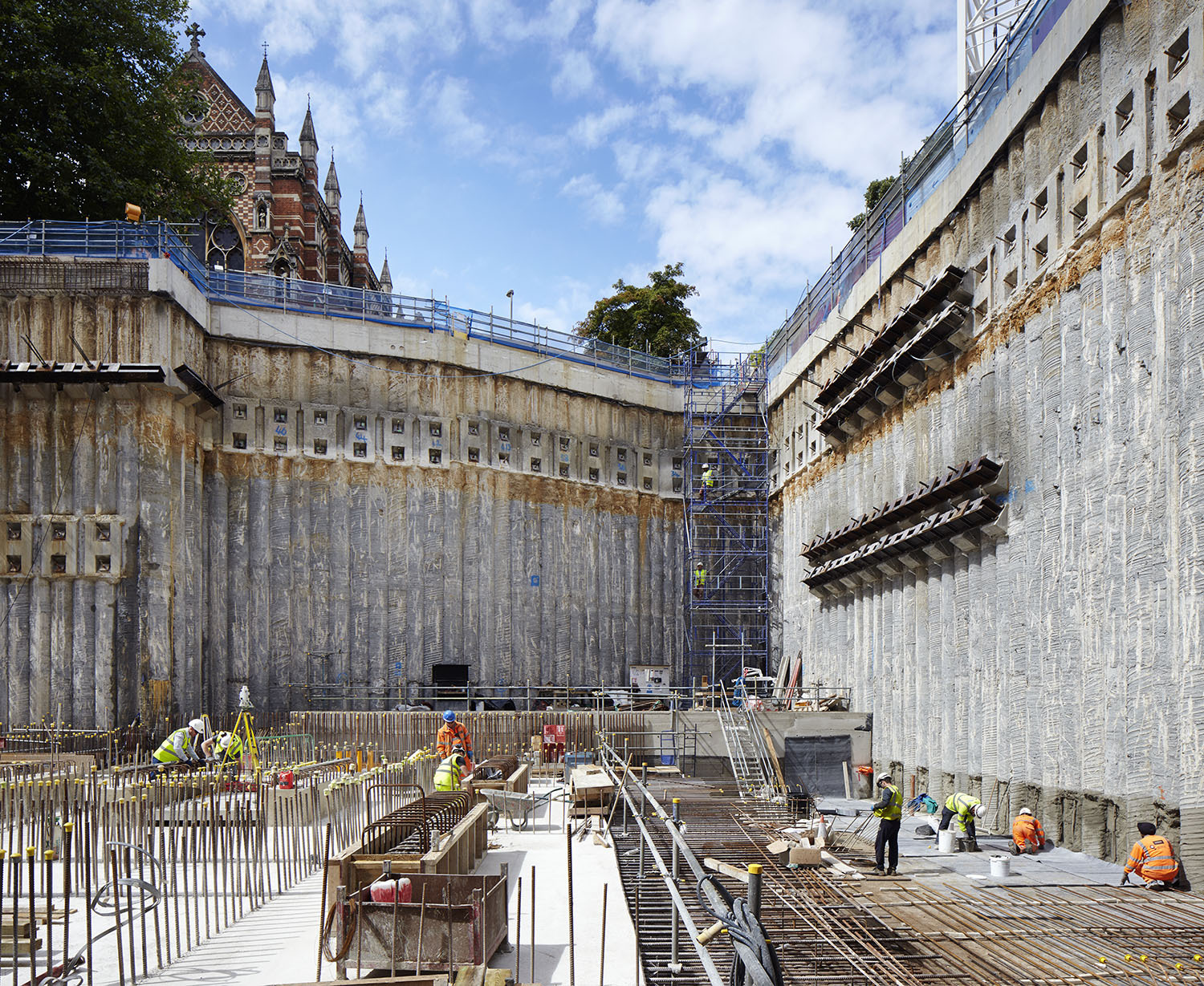 Gallery of University of Oxford Beecroft Building / Hawkins\Brown - 13
