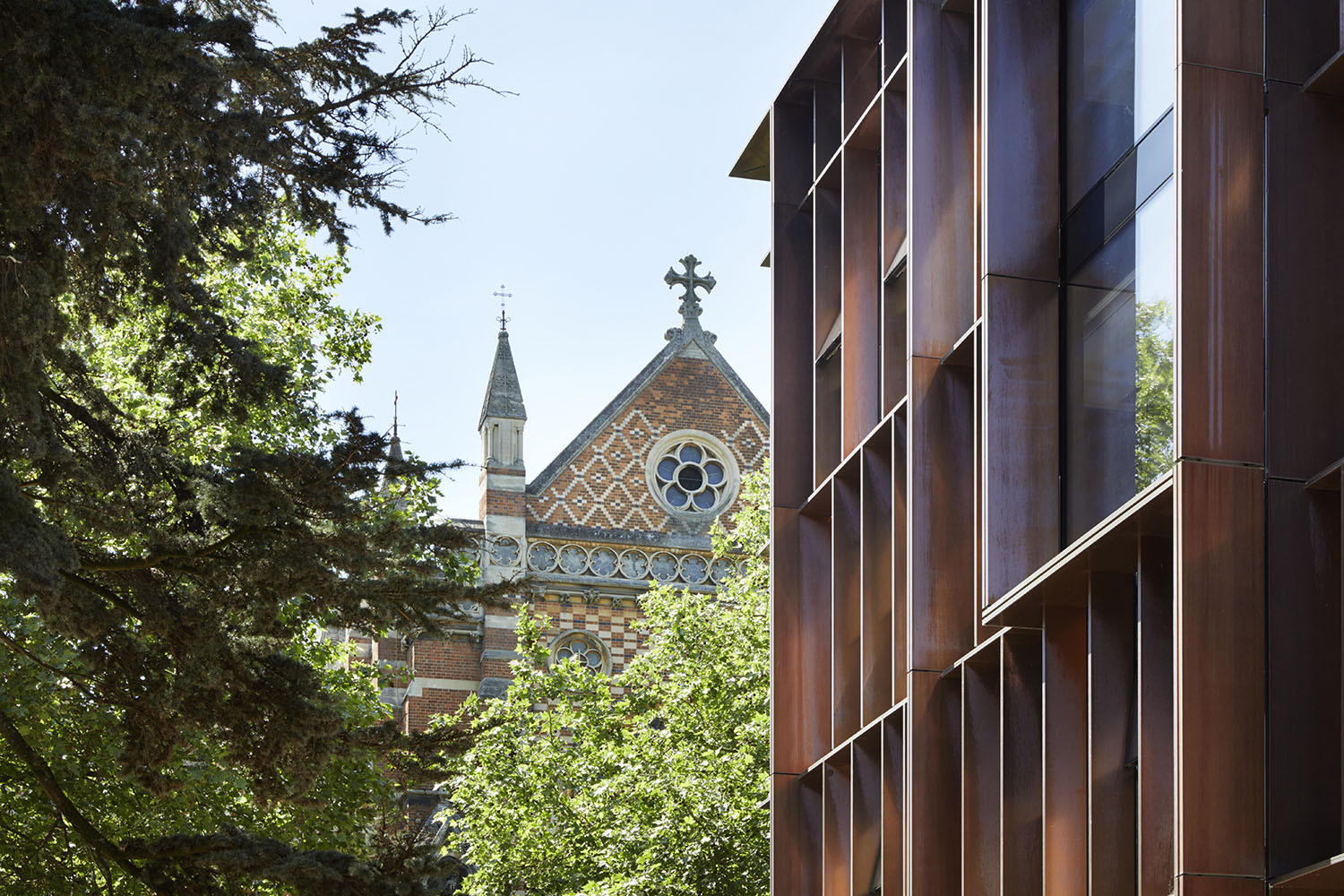 Gallery of University of Oxford Beecroft Building / Hawkins\Brown - 16