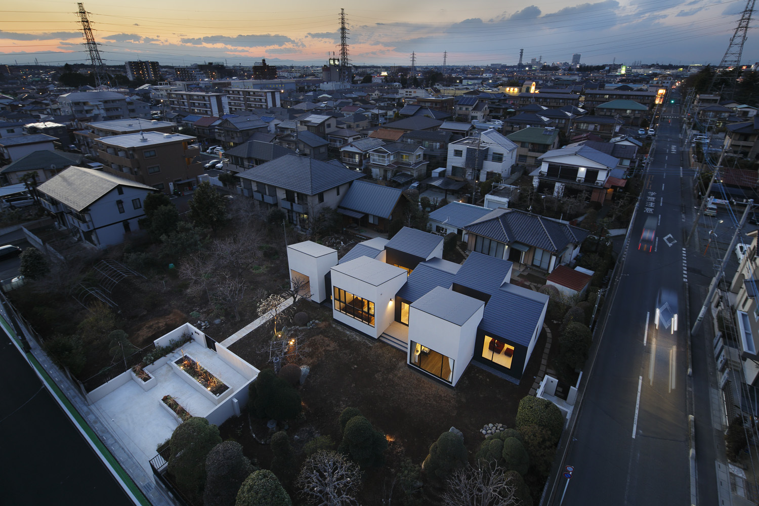 Gallery of Hopscotch House / Hiramoto Design Studio - 13