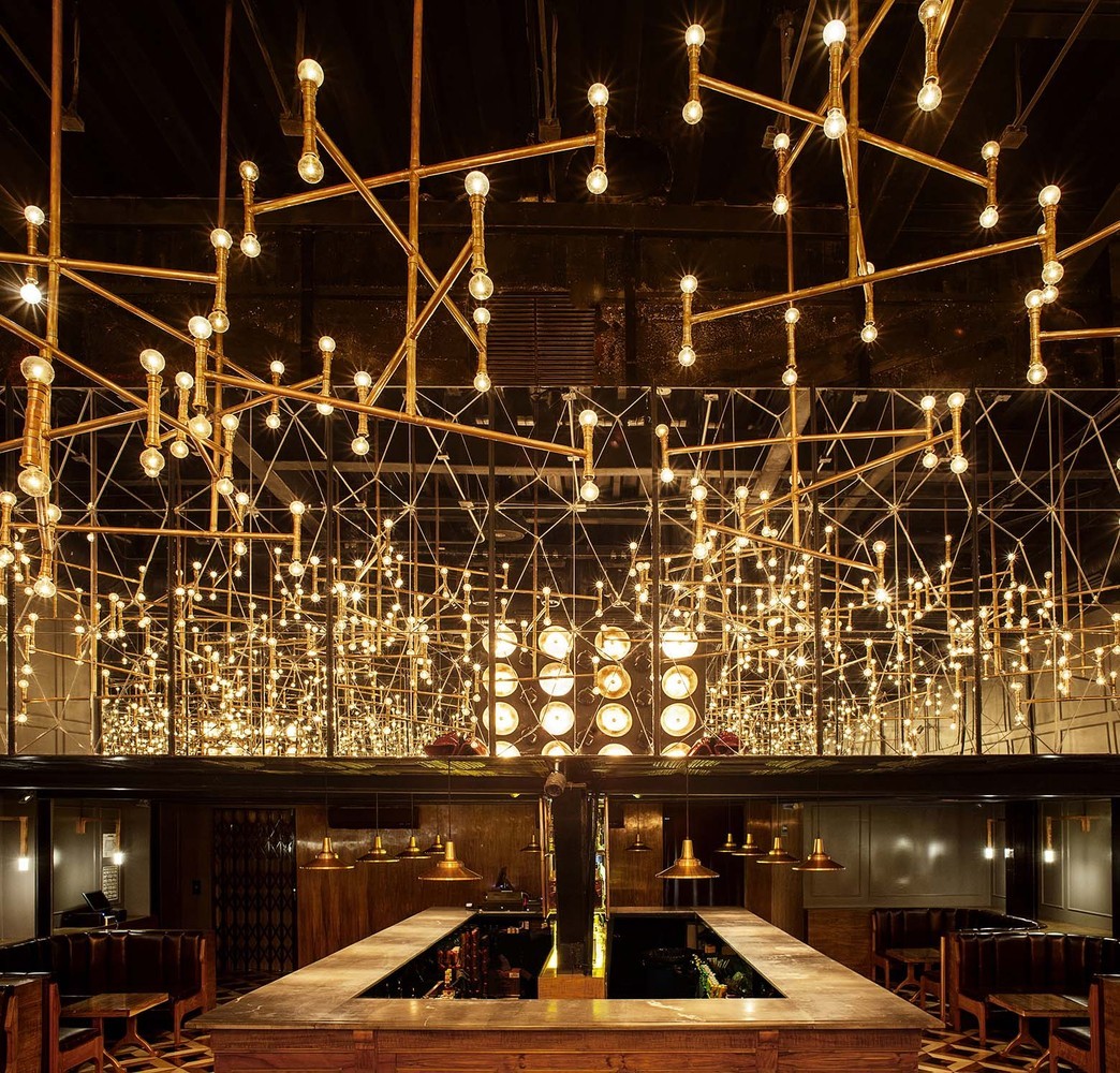 Gallery of Bars and Restaurants: 50 Examples in Plan and Section - 89