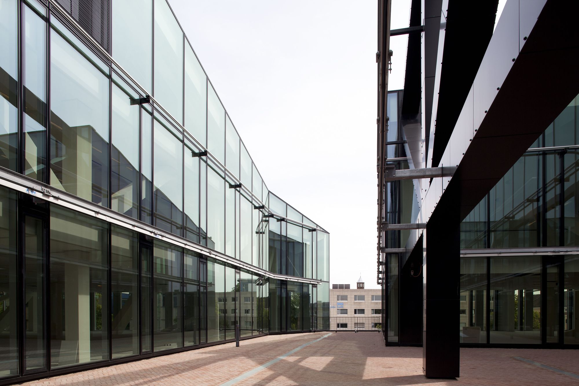 Gallery of Delft City Hall and Train Station / Mecanoo - 5