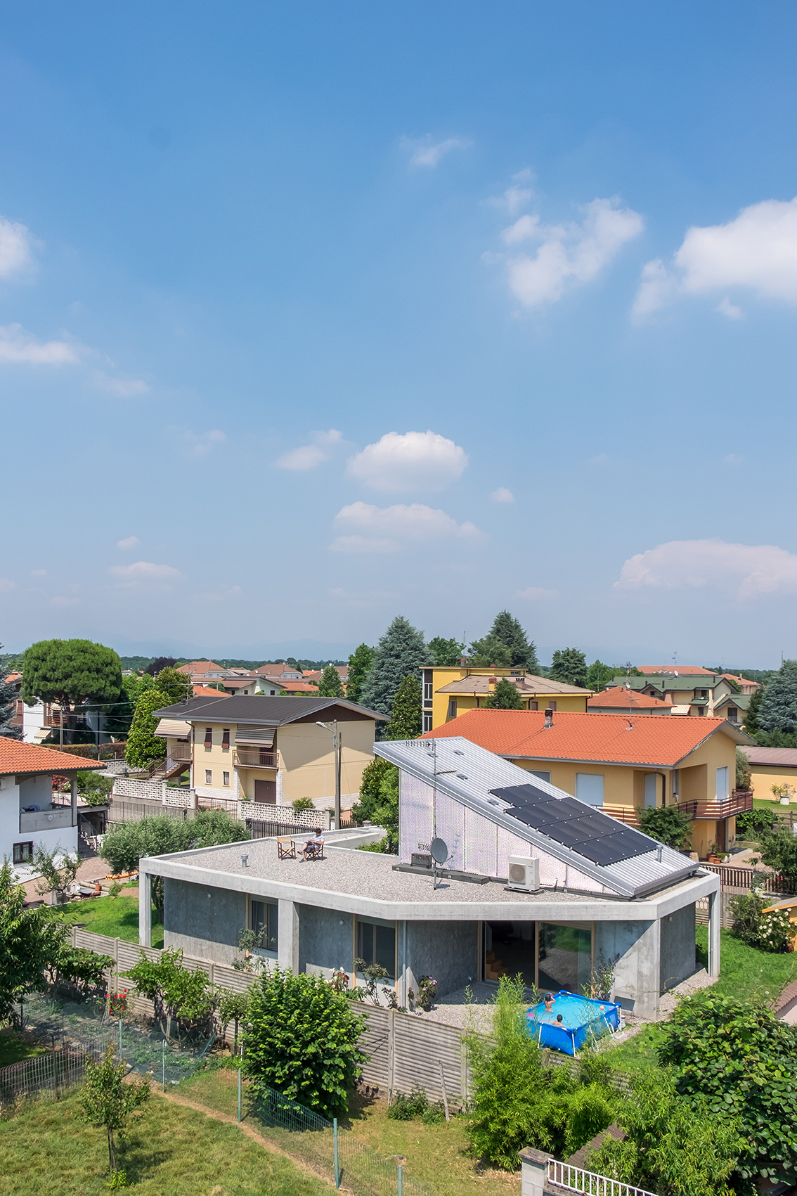 Gallery of FGN House / O A S I Architects - 6