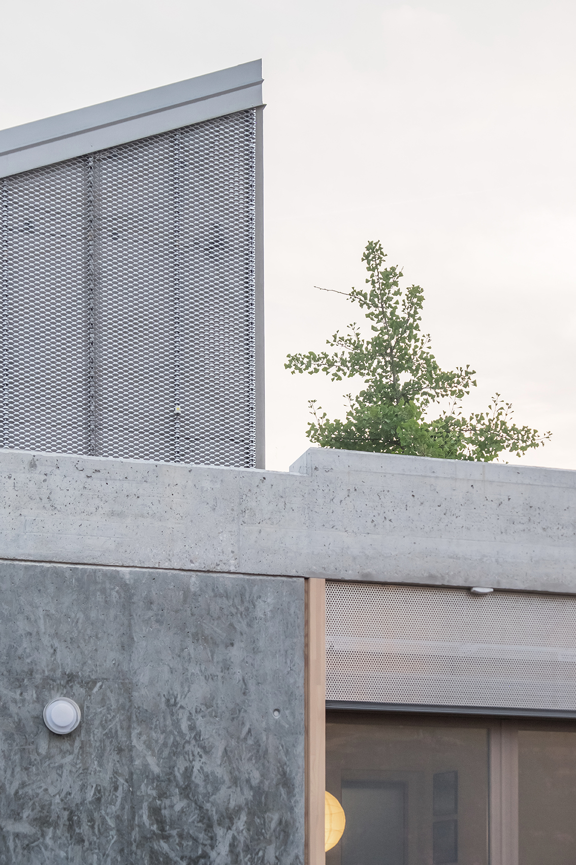 Gallery of FGN House / O A S I Architects - 22