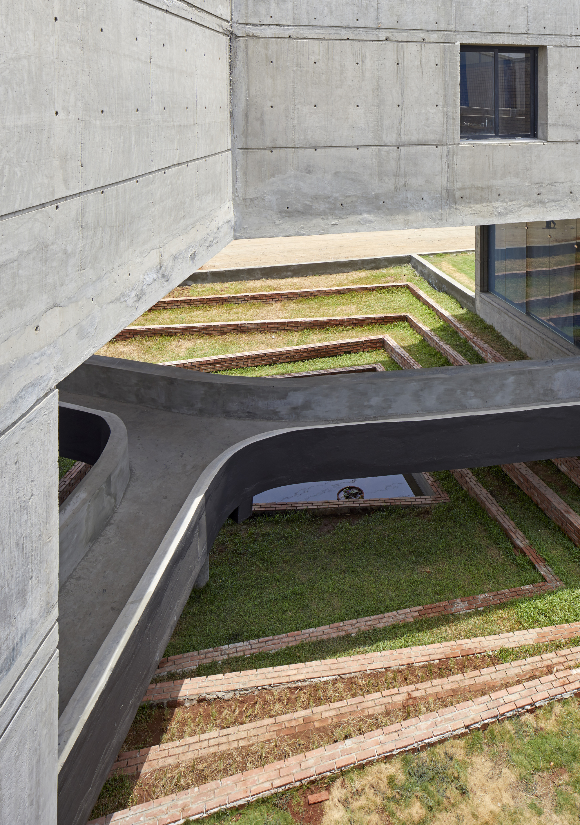 Gallery of Concrete Void – Vijay Transtech Factory / Sameep Padora ...