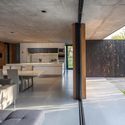MF House / Estudio V2 Arquitectos | ArchDaily