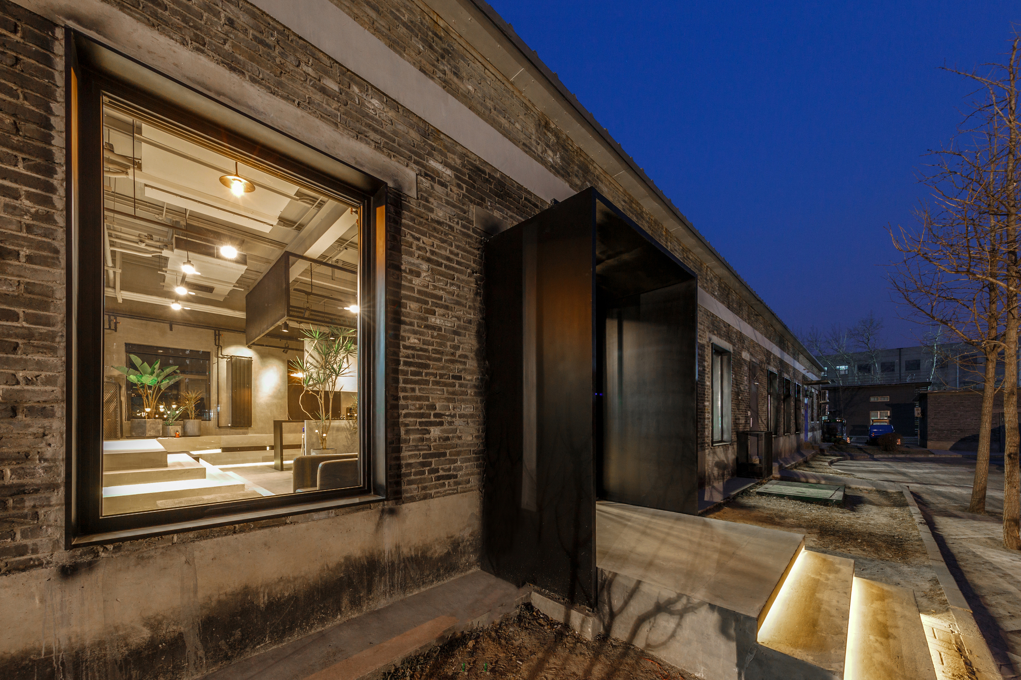 Gallery of WMY Workplace Interior Design / Within-Beyond Studio - 5