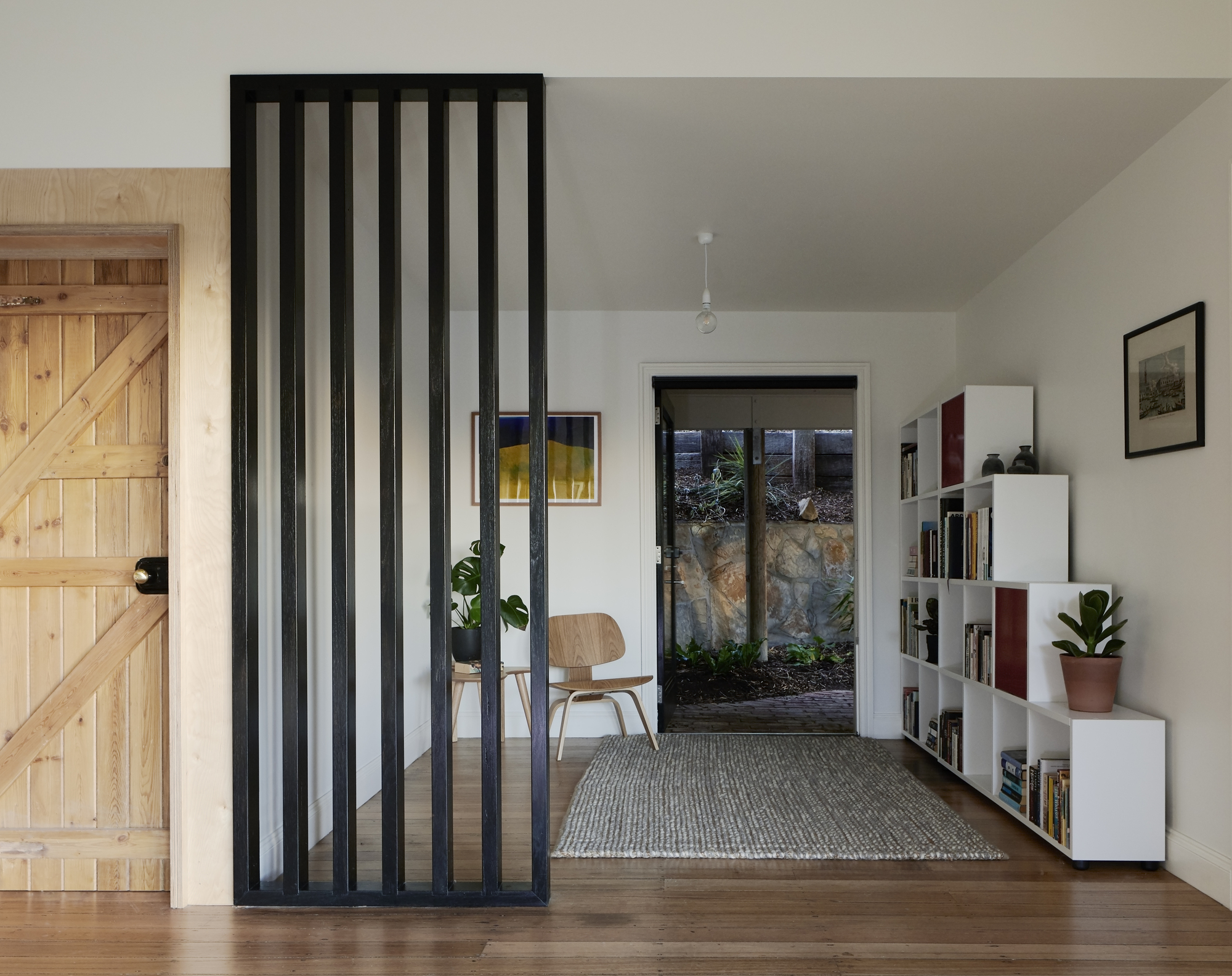 Gallery of Green Shutter House / OOF! architecture - 7