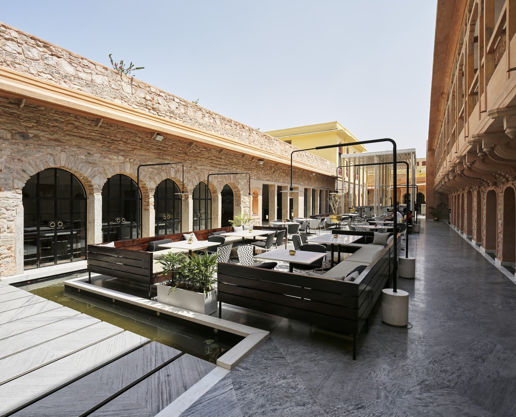 Gallery of Baradari / Studio Lotus - 1