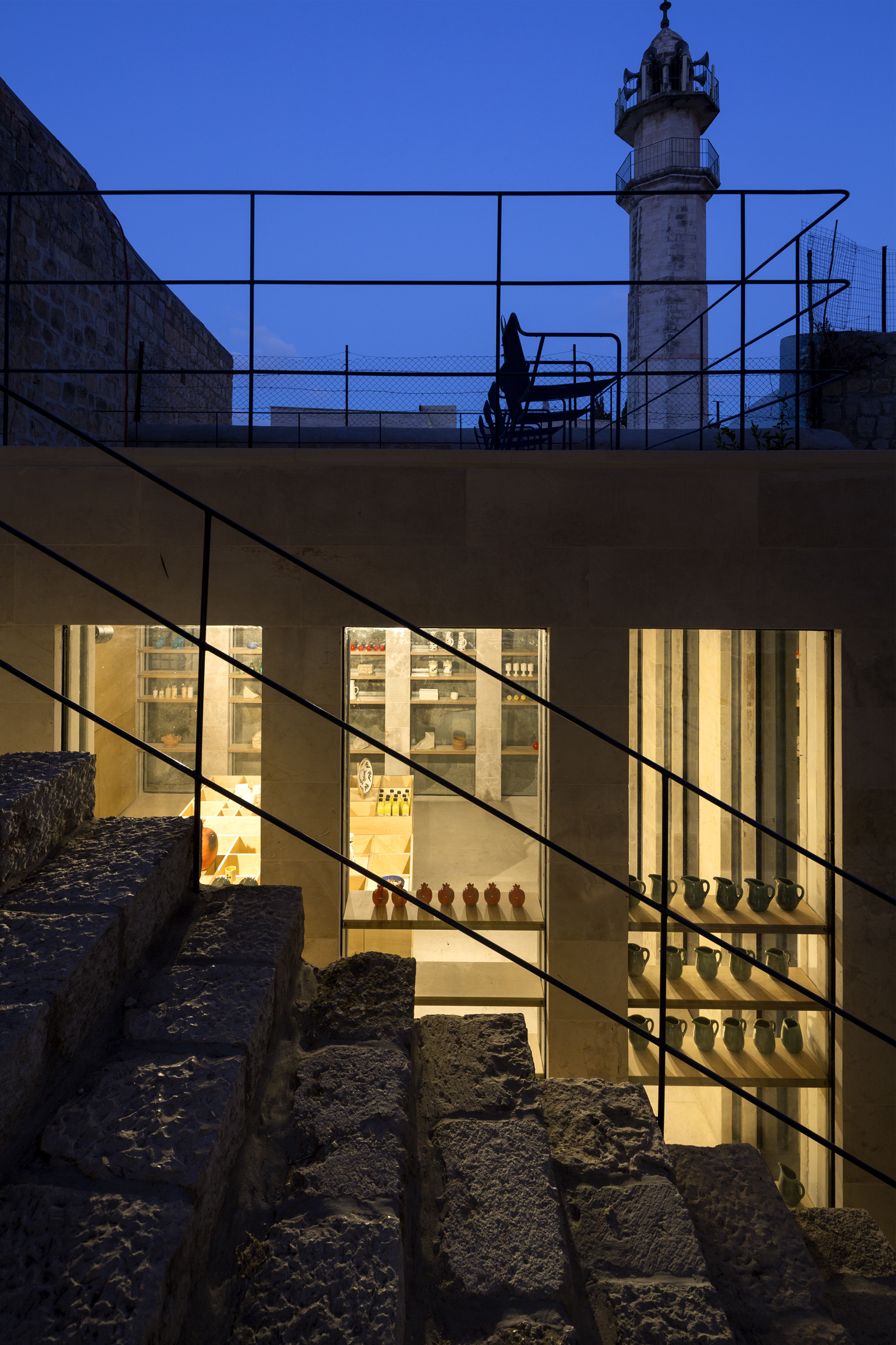 Gallery of The Flat Vault / AAU ANASTAS - 17