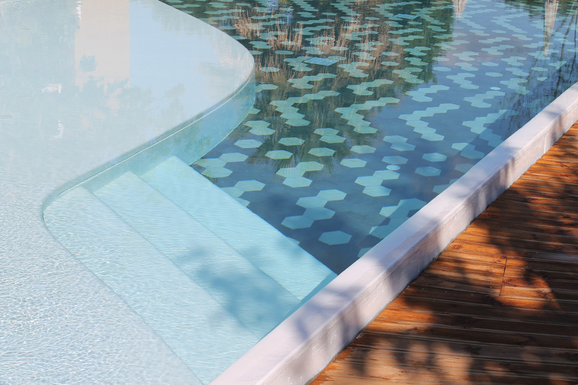 Gallery of ecoSuites, A Reed-Clad Hotel / Alex A. Tsolakis Architecture - 9